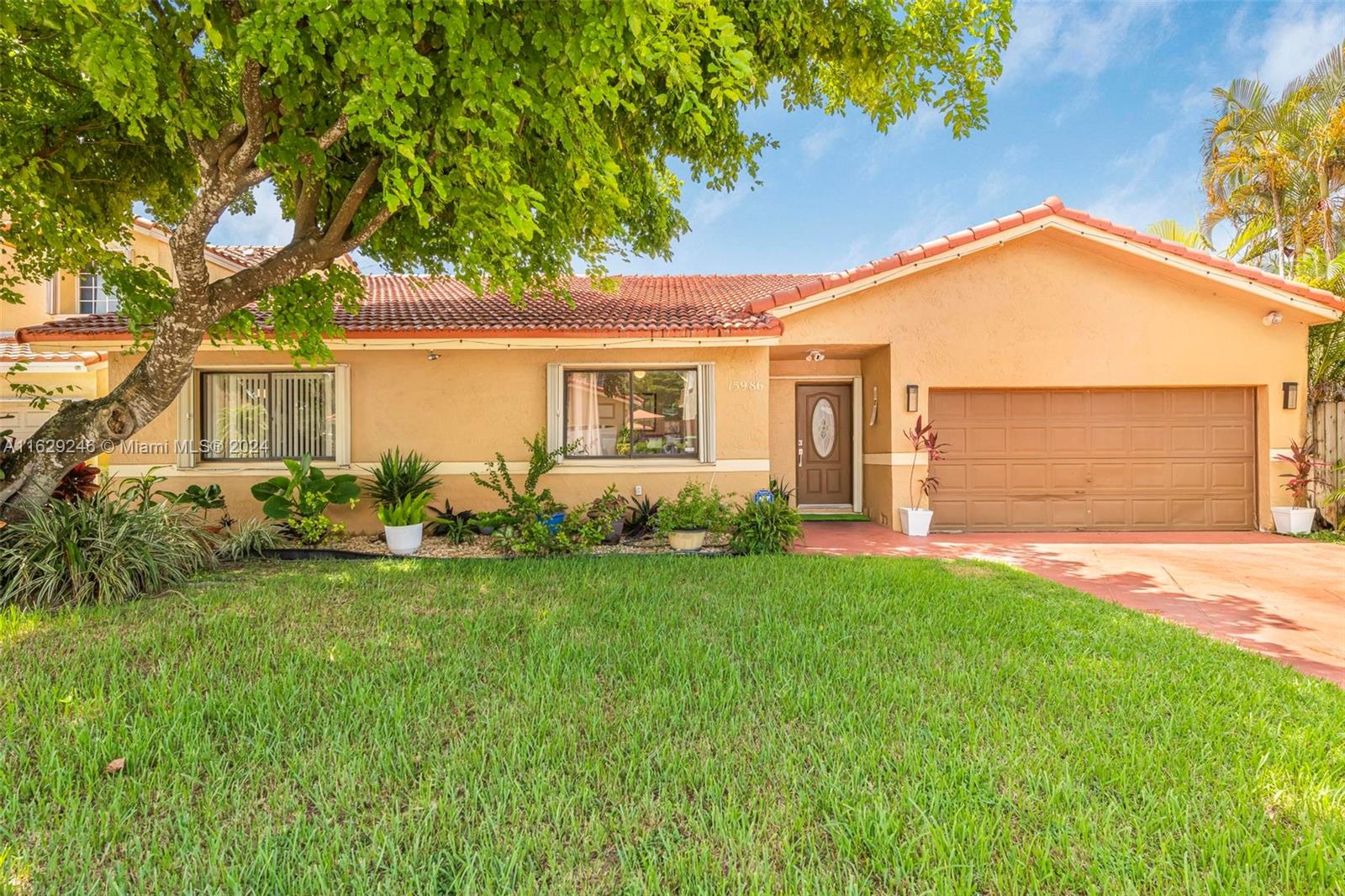 15986 SW 109th St, Miami, FL 33196 - MLS A11629246 - Coldwell Banker