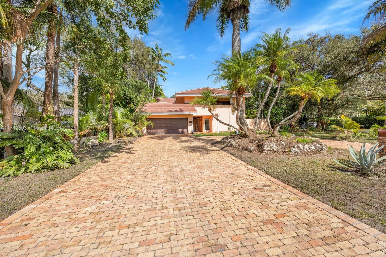 8401 SW 102nd St, Miami, FL 33156 - MLS A11742593 - Coldwell Banker