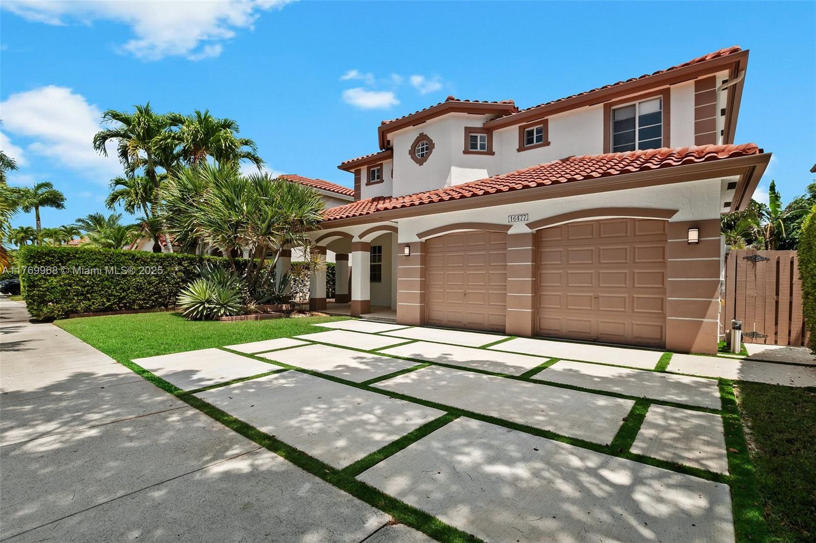 16477 SW 67th Terrace, Miami, FL 33193 - MLS A11769968 - Coldwell Banker