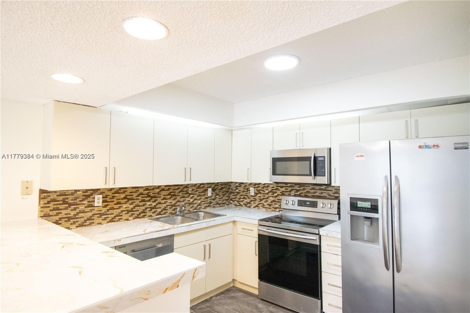 13255 SW 88th #201-CS, Miami, FL 33186 - MLS A11779384 - Coldwell Banker