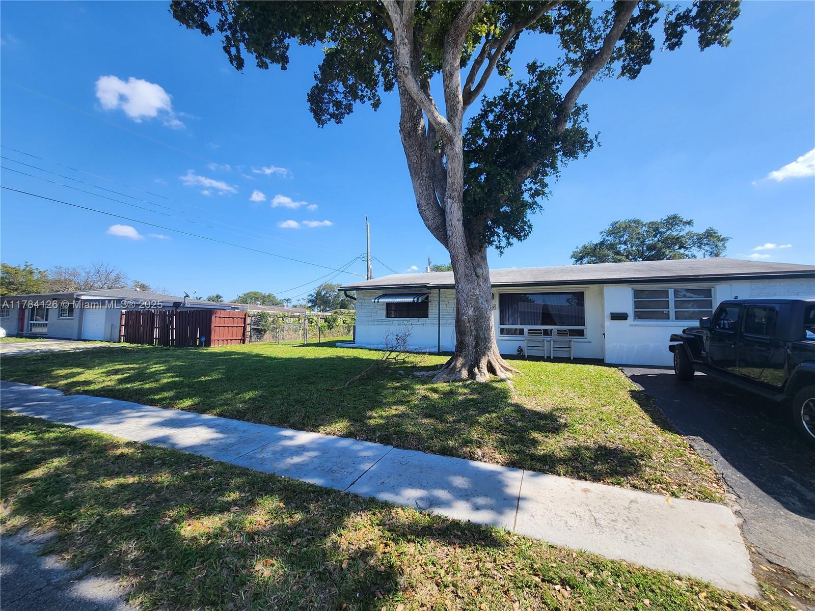 2241 N 57th Way, Hollywood, FL 33021 - MLS A11784126 - Coldwell Banker