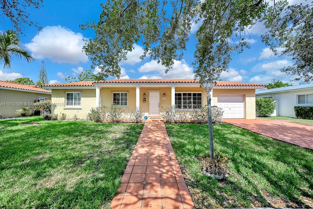 2032 SW 97th Ct, Miami, FL 33165 - MLS A11812506 - Coldwell Banker