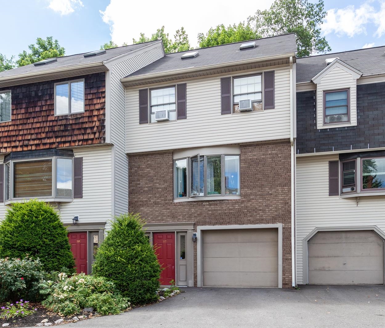 117 Wheelock St #2, Manchester, NH 03102 - MLS 4944132 - Coldwell Banker