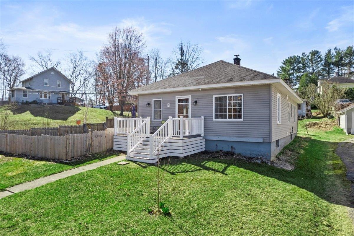 2 Hunt St, Bennington, VT 05201 - MLS 4948825 - Coldwell Banker