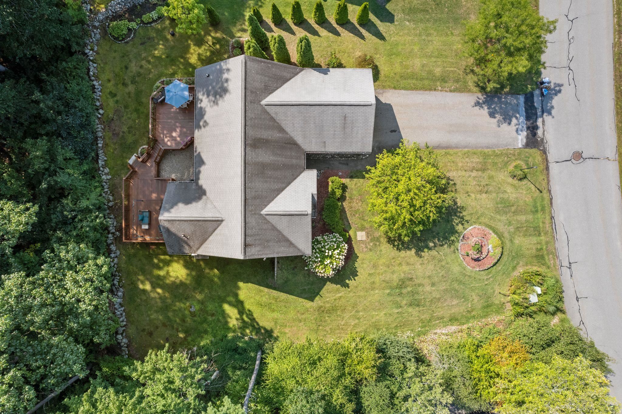 21 Drew Woods Dr, Derry, NH 03038 - MLS 4954986 - Coldwell Banker