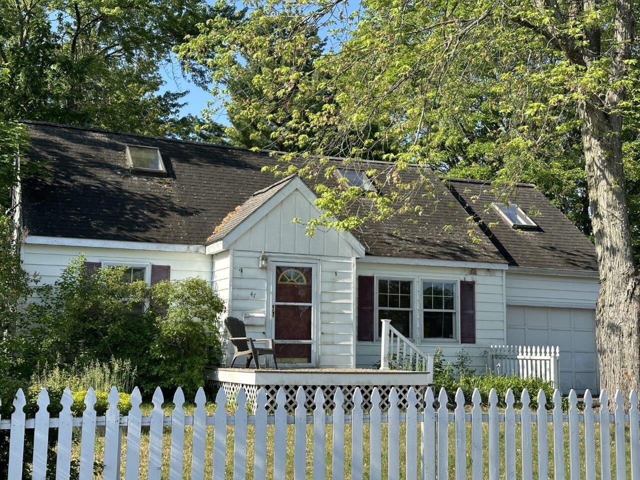 47 McIntosh Ave, South Burlington, VT 05403 - MLS 4955485 - Coldwell Banker