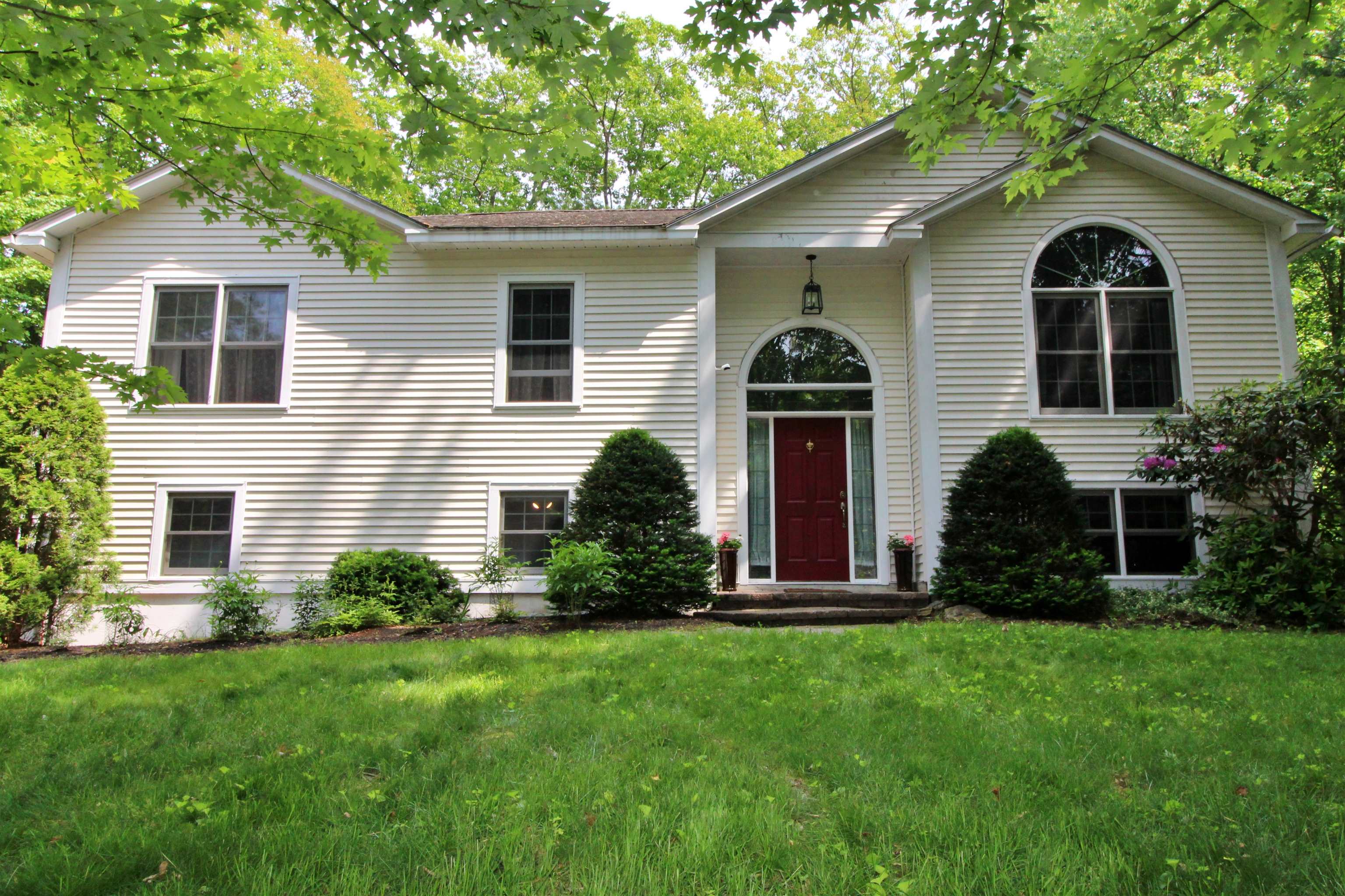 27 Butternut Ct, Essex, VT 05452 - MLS 4957176 - Coldwell Banker