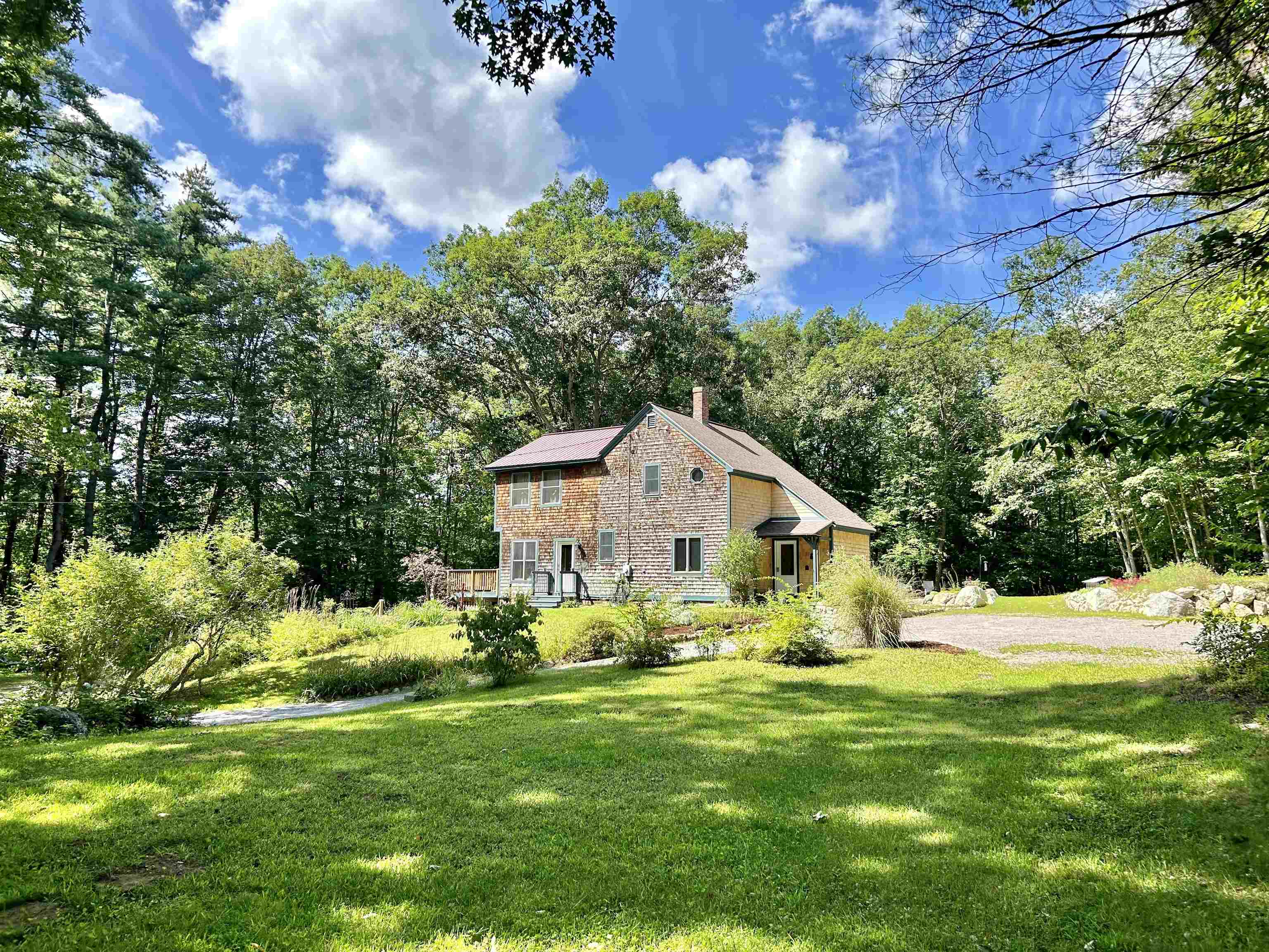 12 Starrett Rd, Bennington, NH 03442 - MLS 4967796 - Coldwell Banker