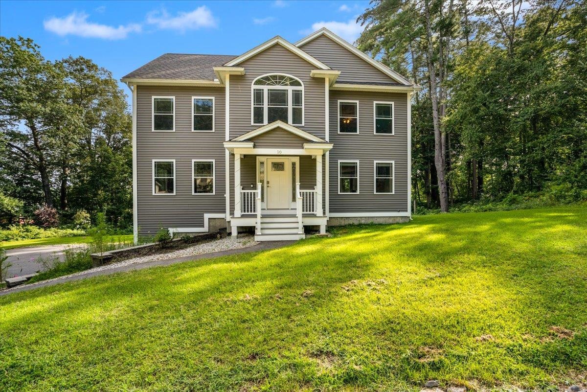 10 Birch Dr, Sandown, NH 03873 - MLS 4968897 - Coldwell Banker