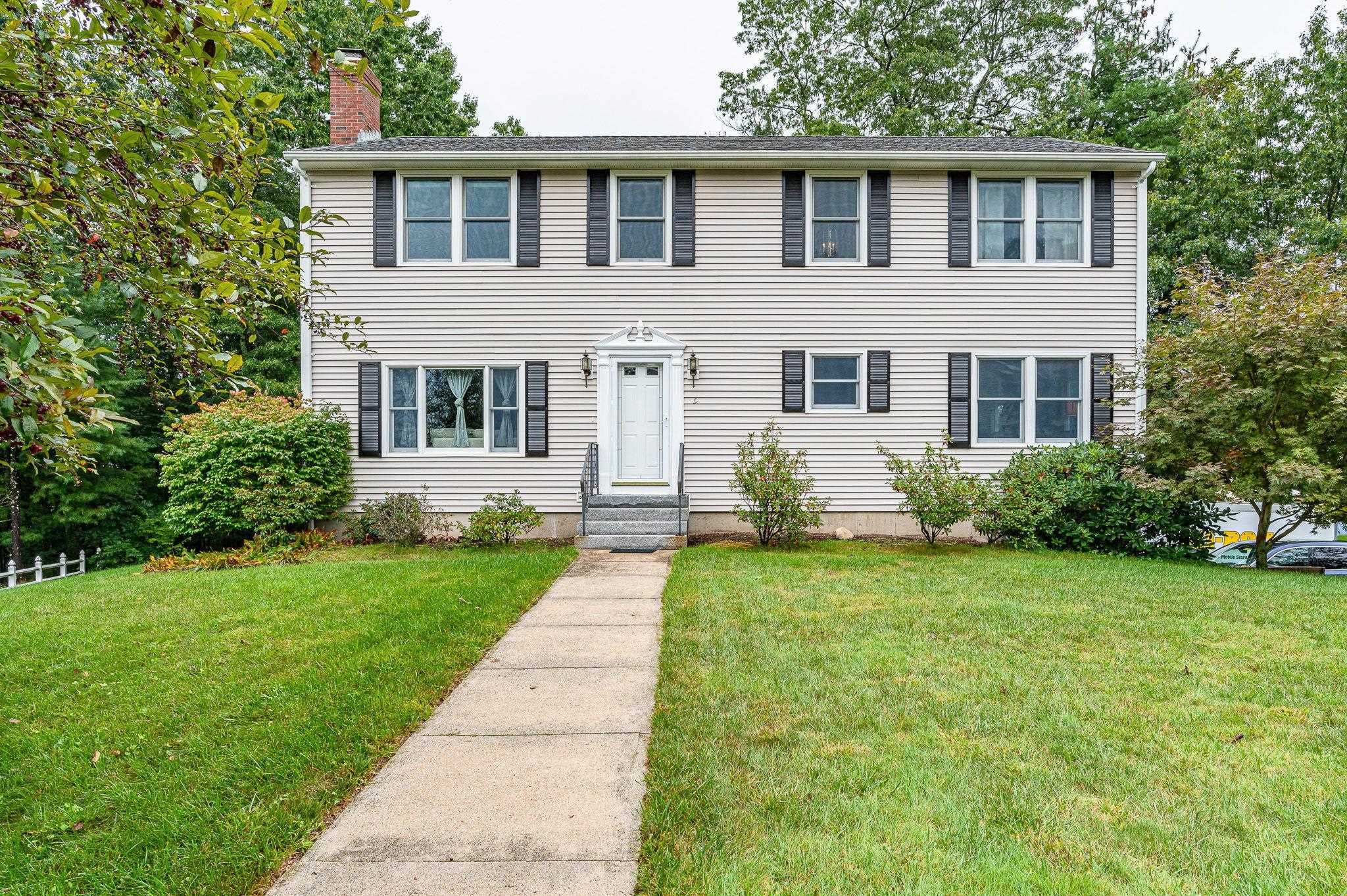 9 Cindy Dr, Nashua, NH 03062 - MLS 4969978 - Coldwell Banker