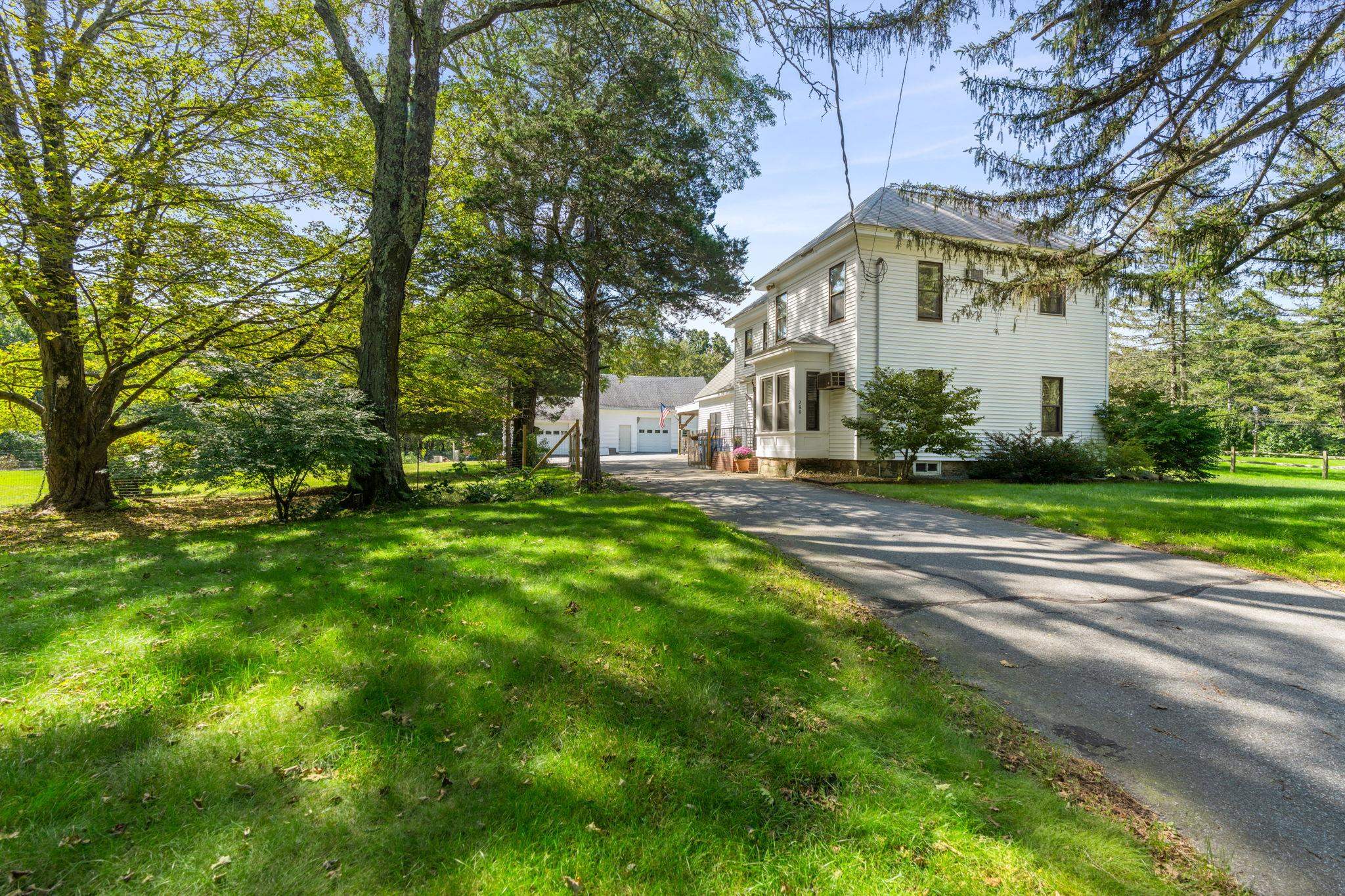 290 Main St, Plaistow, NH 03865 - MLS 4971128 - Coldwell Banker