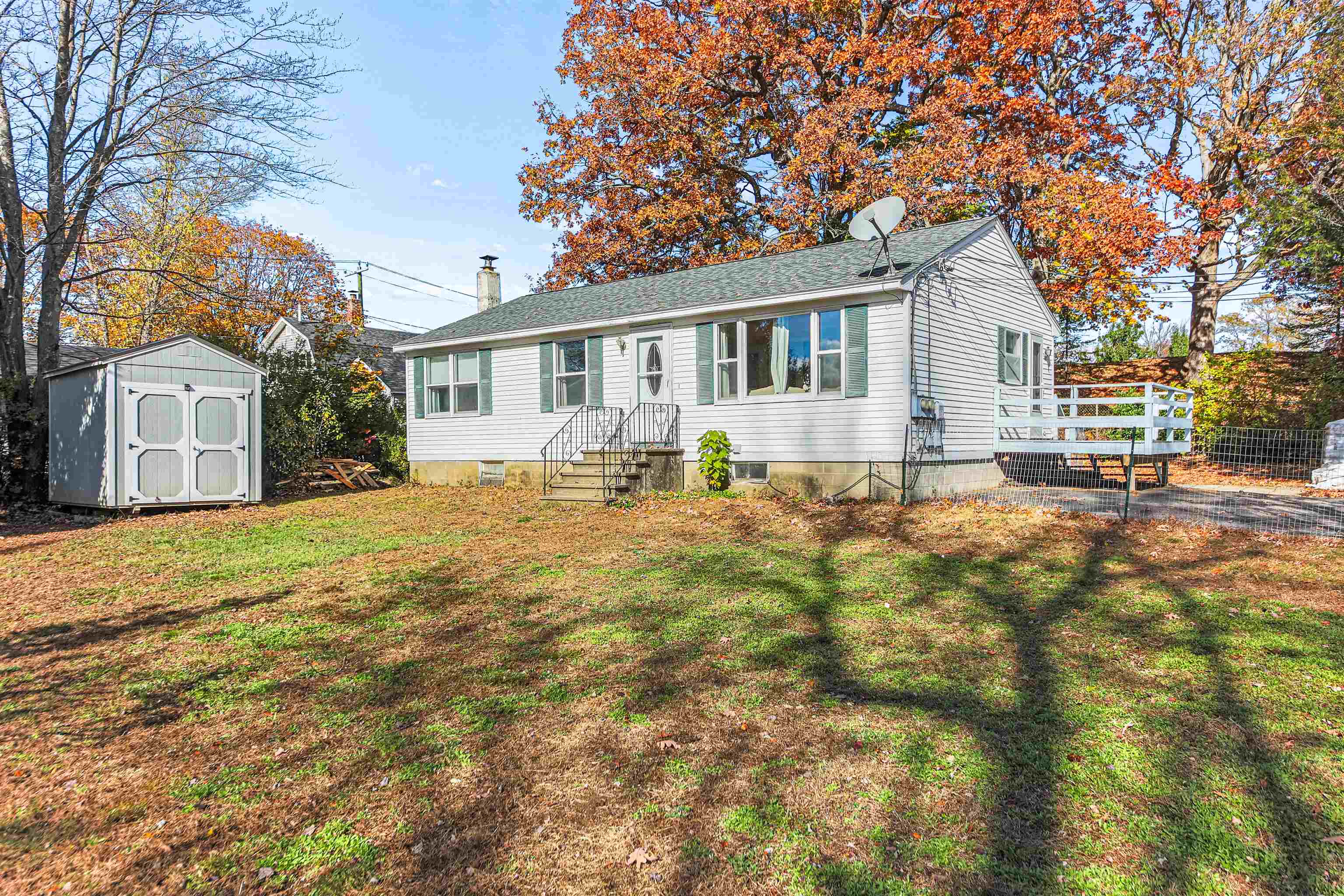 52 Leonard St, Rochester, NH 03867 - MLS 4976577 - Coldwell Banker