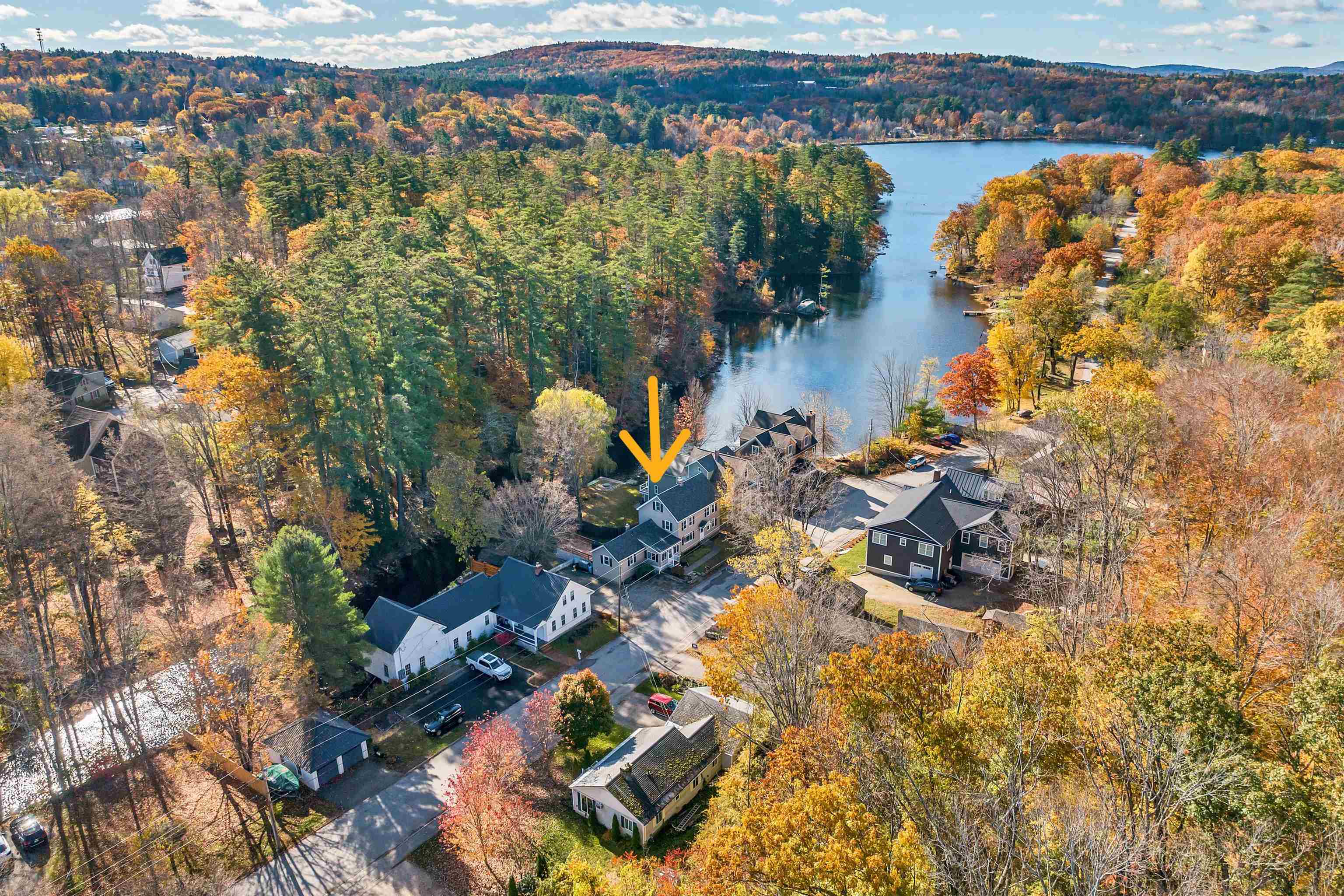 18 Water St Meredith Nh 03253 Mls 4982209 Coldwell Banker