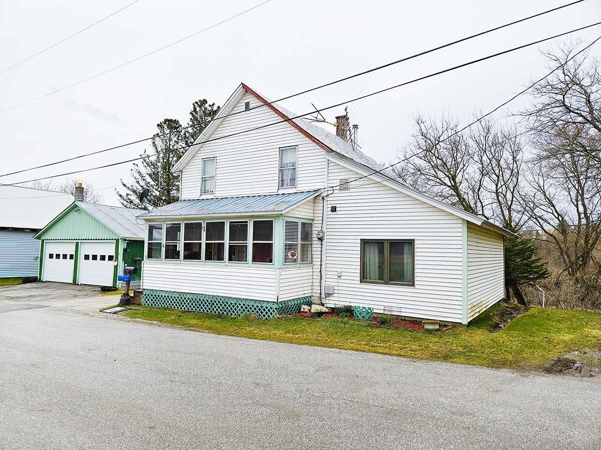 5 Mullen Ave, Richford, 05476 - MLS 4991082 - Coldwell Banker