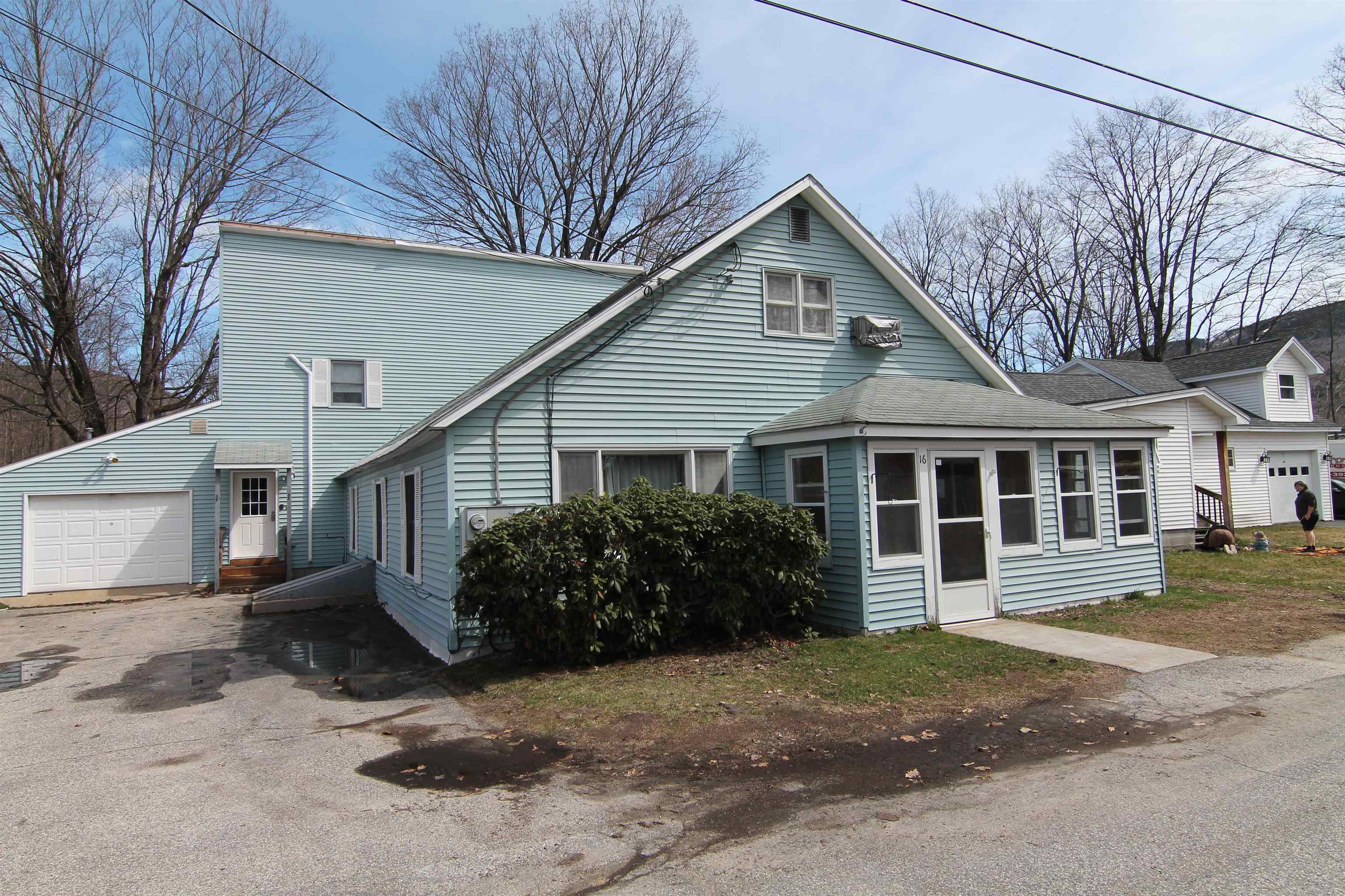 16 Franklin St, Lincoln, NH 03251 - MLS 4991392 - Coldwell Banker