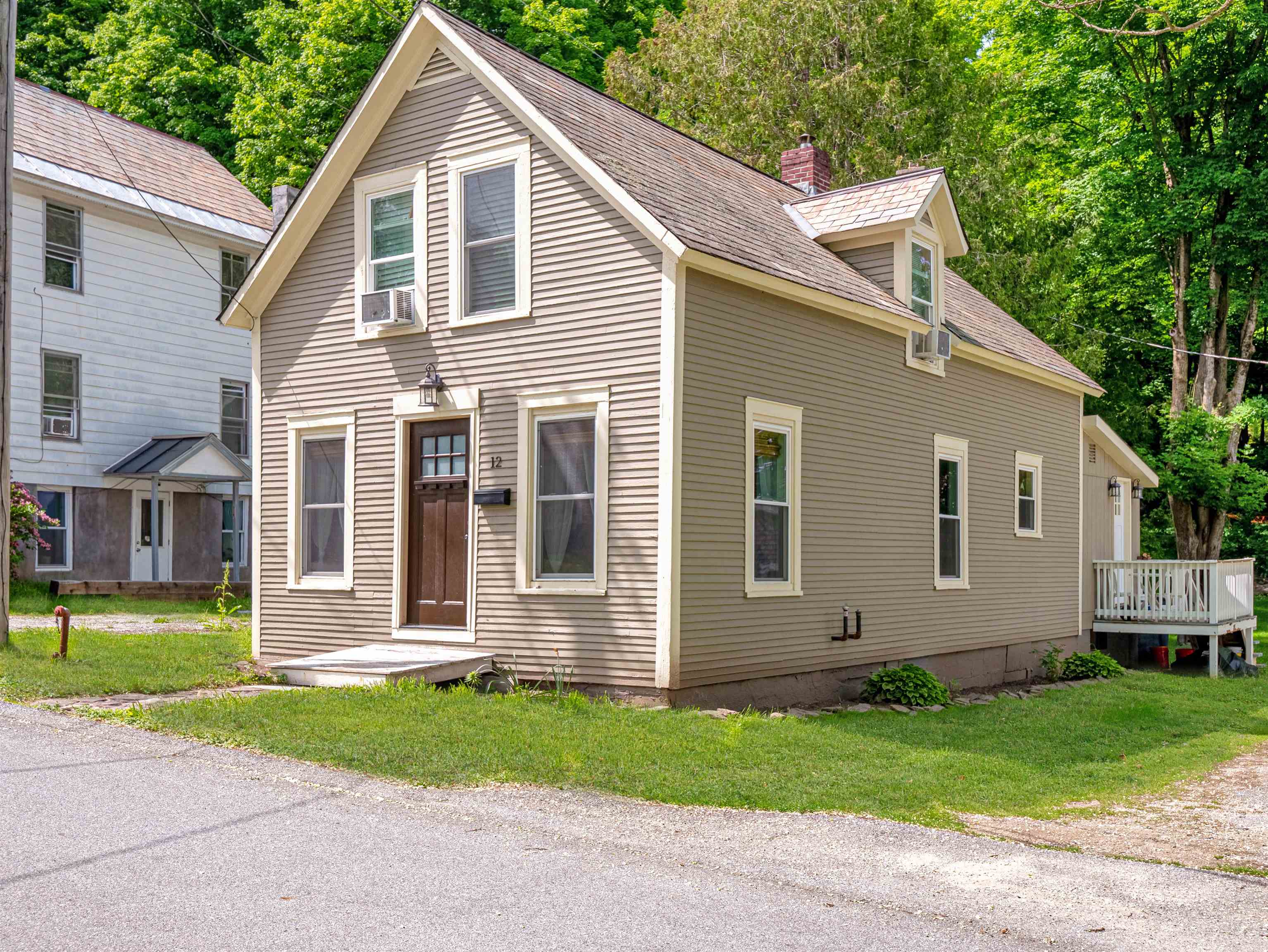 12 Cain St, Proctor, VT 05765 - MLS 4998853 - Coldwell Banker