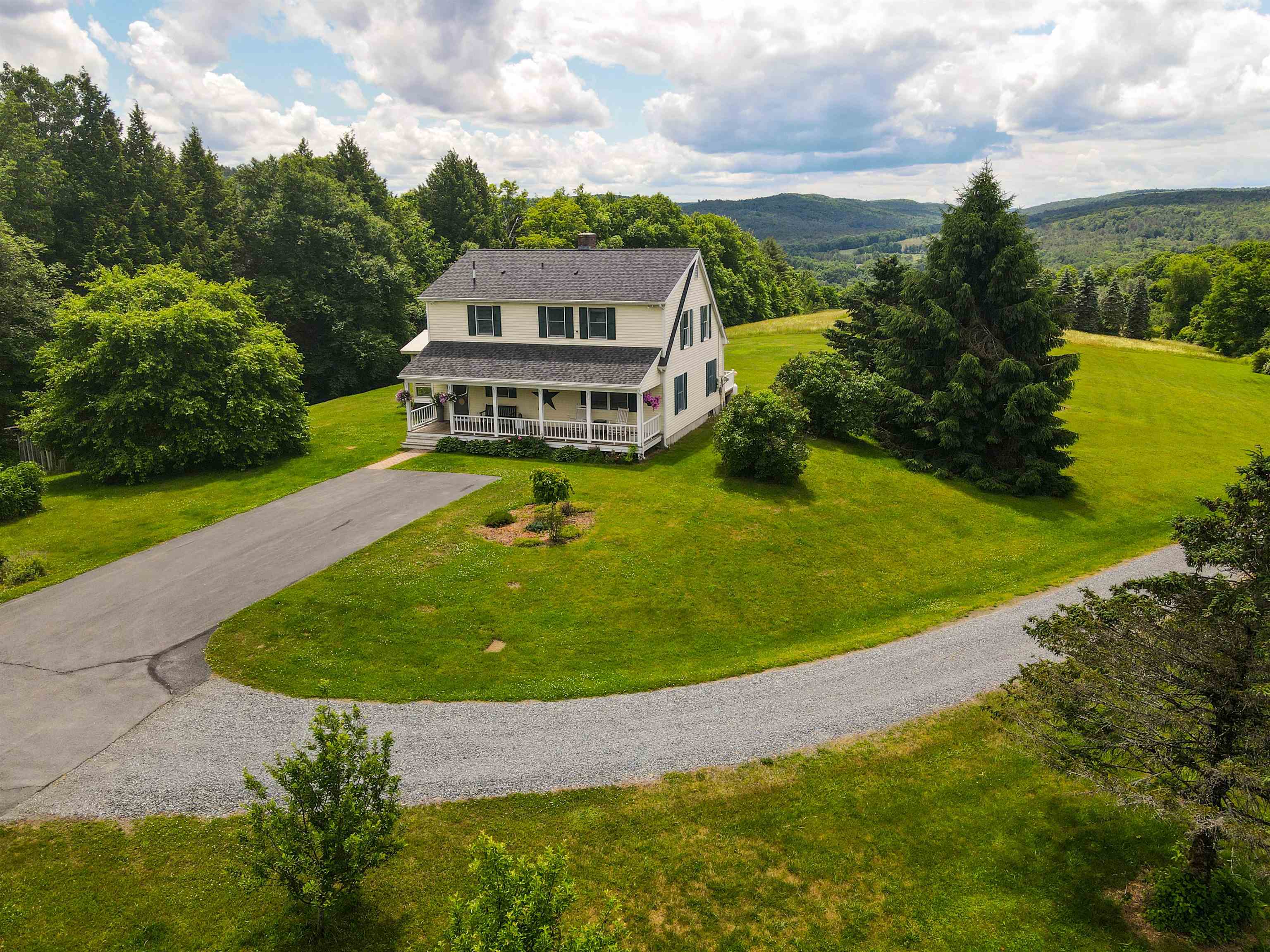 1716 Brockways Mills Rd, Rockingham, VT 05101 - MLS 5000484 - Coldwell ...
