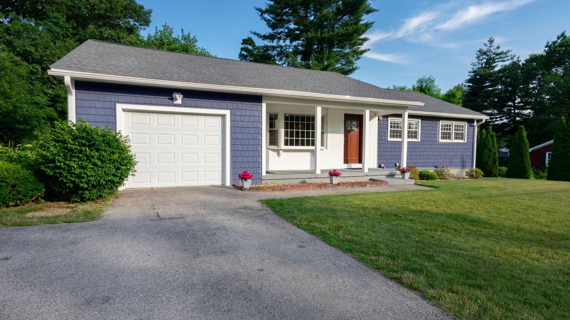 24 Cedar St, Hudson, NH 03051 - MLS 5001734 - Coldwell Banker