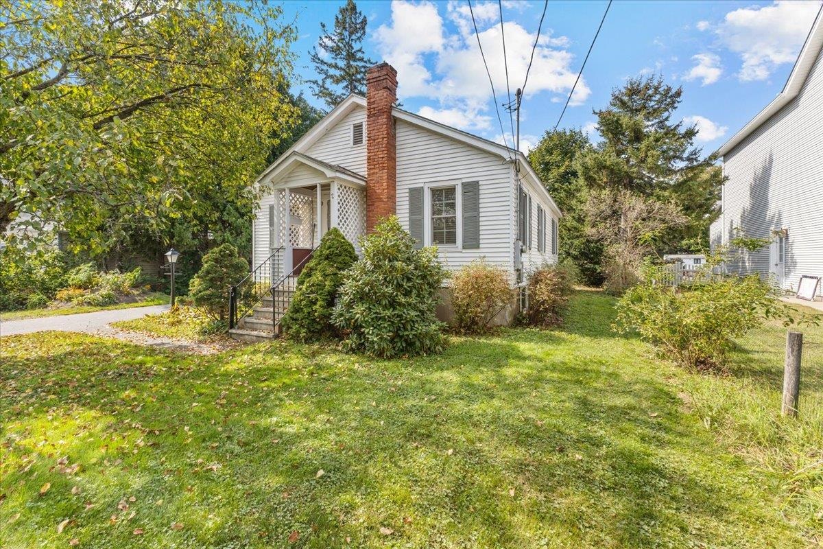 3 Gilbert St, South Burlington, VT 05403 - MLS 5015349 - Coldwell Banker