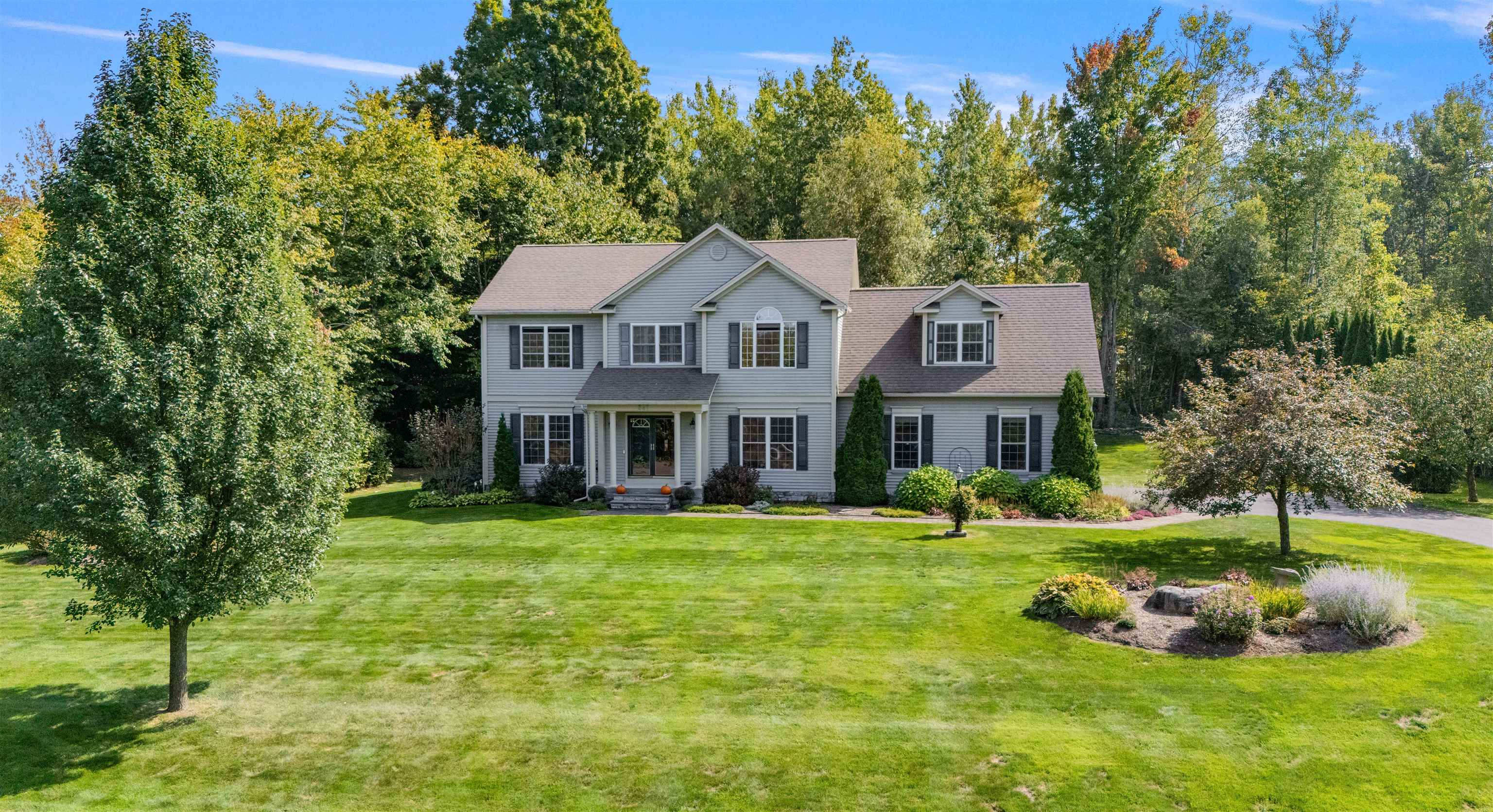 847 Ledgewood Dr, Williston, VT 05495 - MLS 5016165 - Coldwell Banker