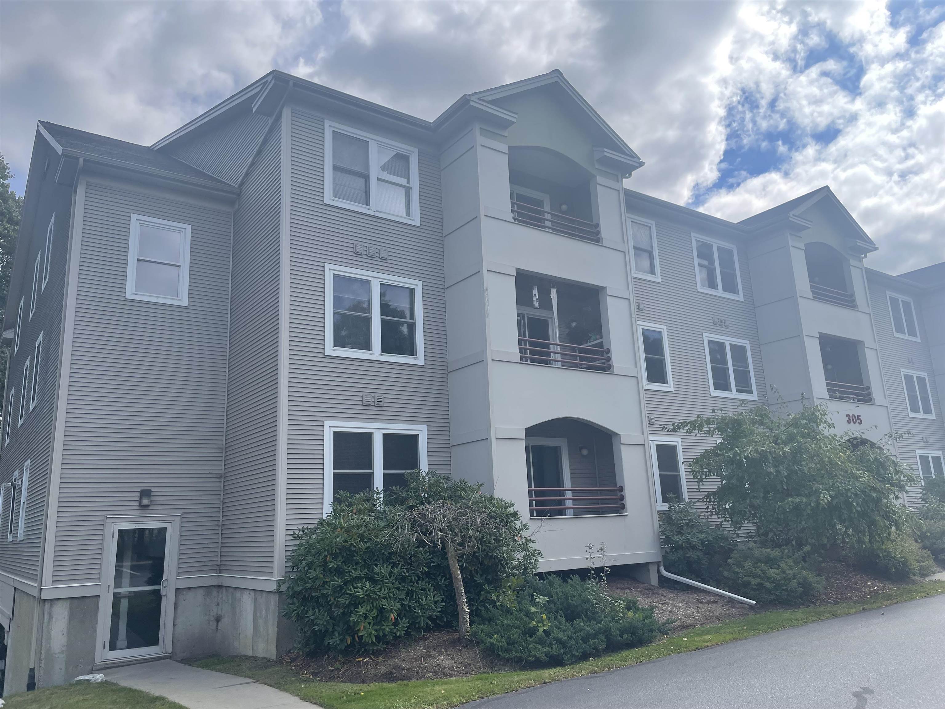 305 Lime Kiln Rd #110, South Burlington, VT 05453 - MLS 5016227 ...