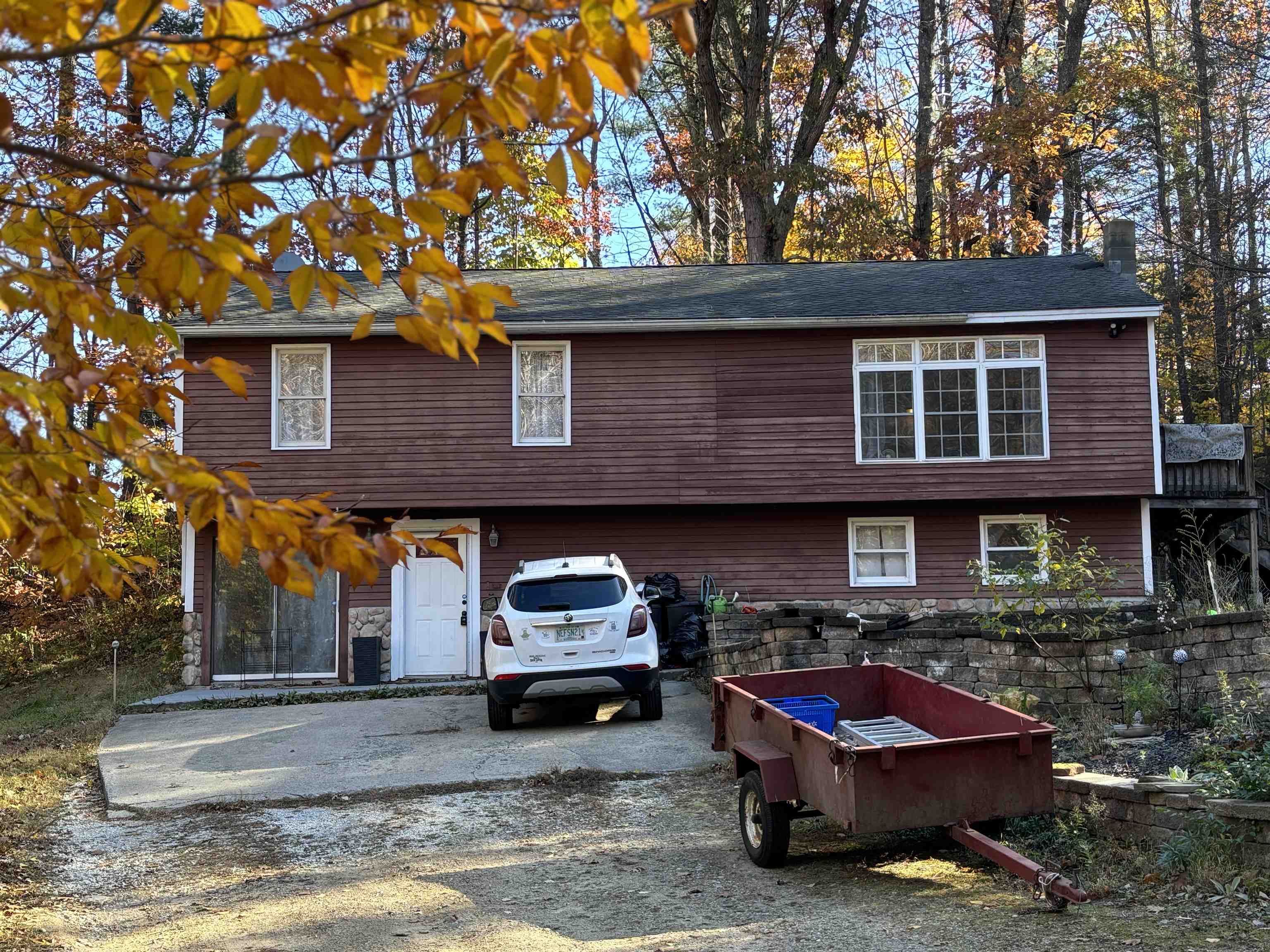23 Elizabeth Rd, Sandown, NH 03873 - MLS 5016349 - Coldwell Banker