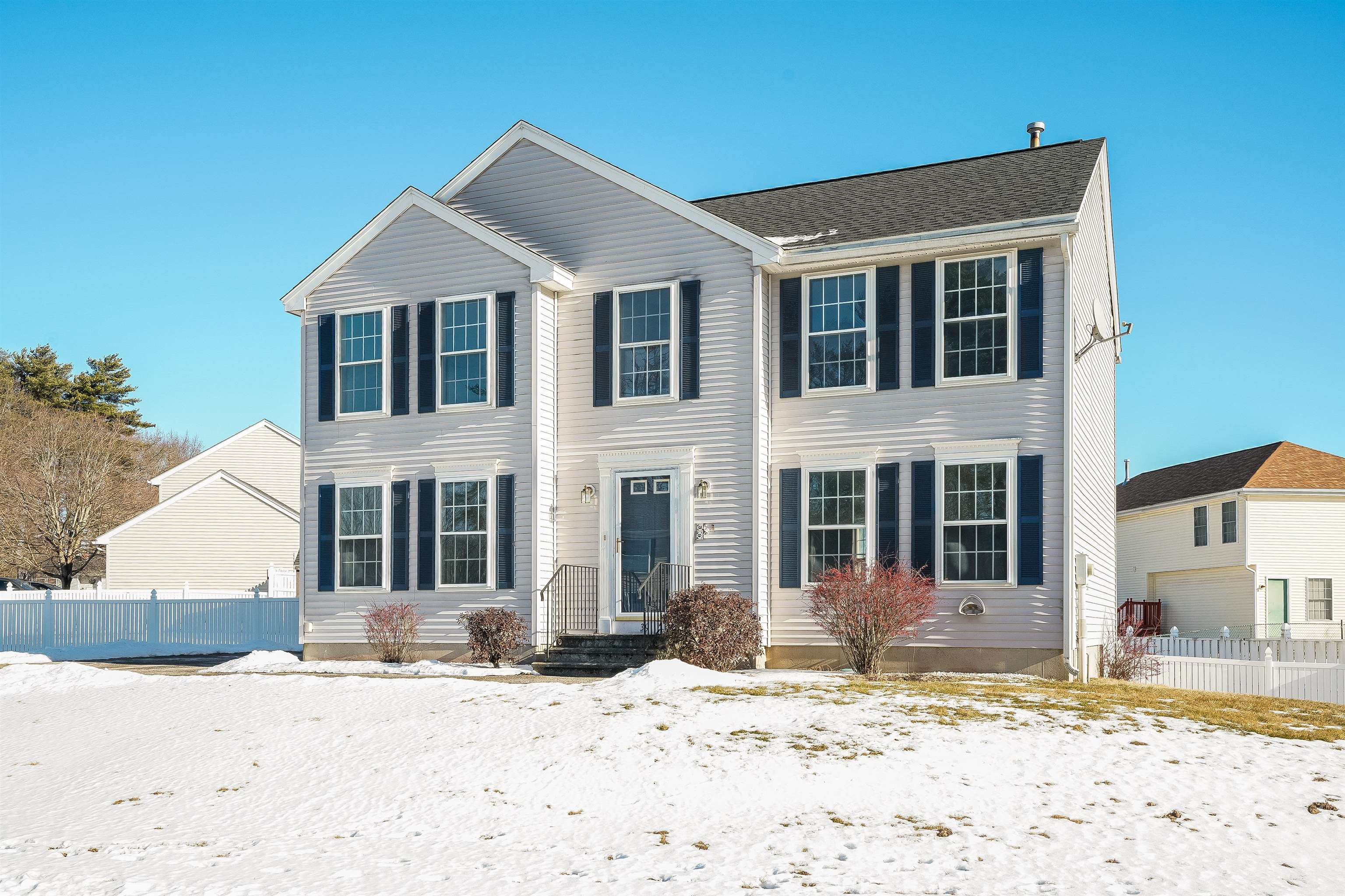 39 Ashley Dr, Manchester, NH 03109 - MLS 5027986 - Coldwell Banker
