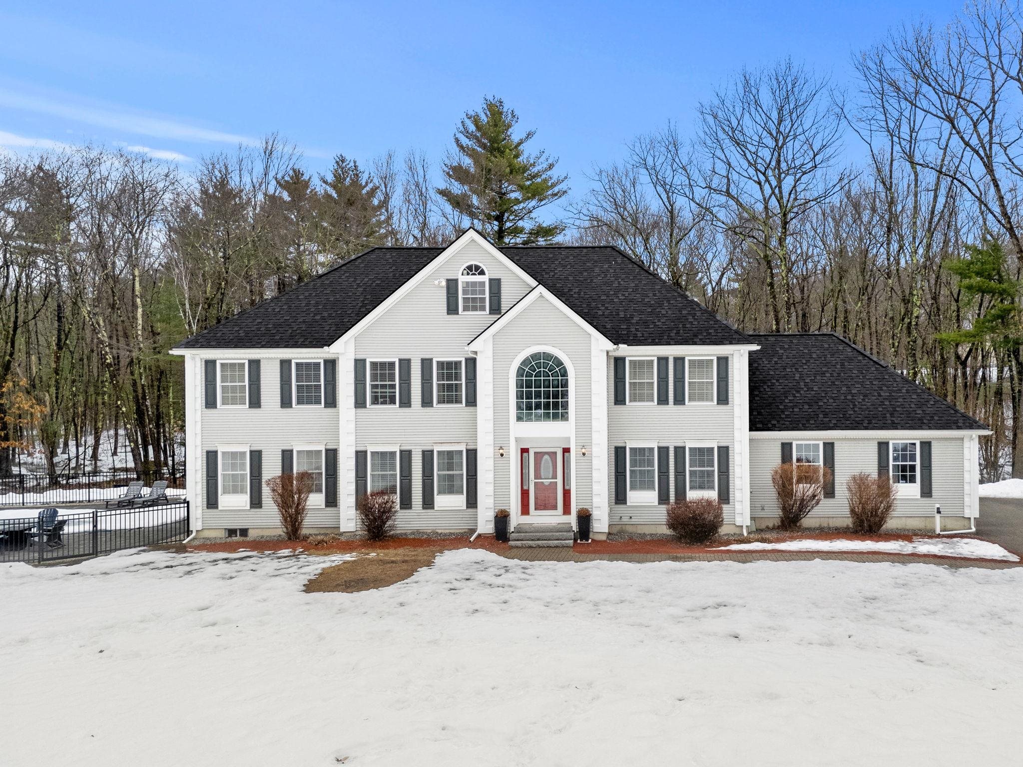 8 Felicia Dr, Newton, NH 03858 - MLS 5031488 - Coldwell Banker