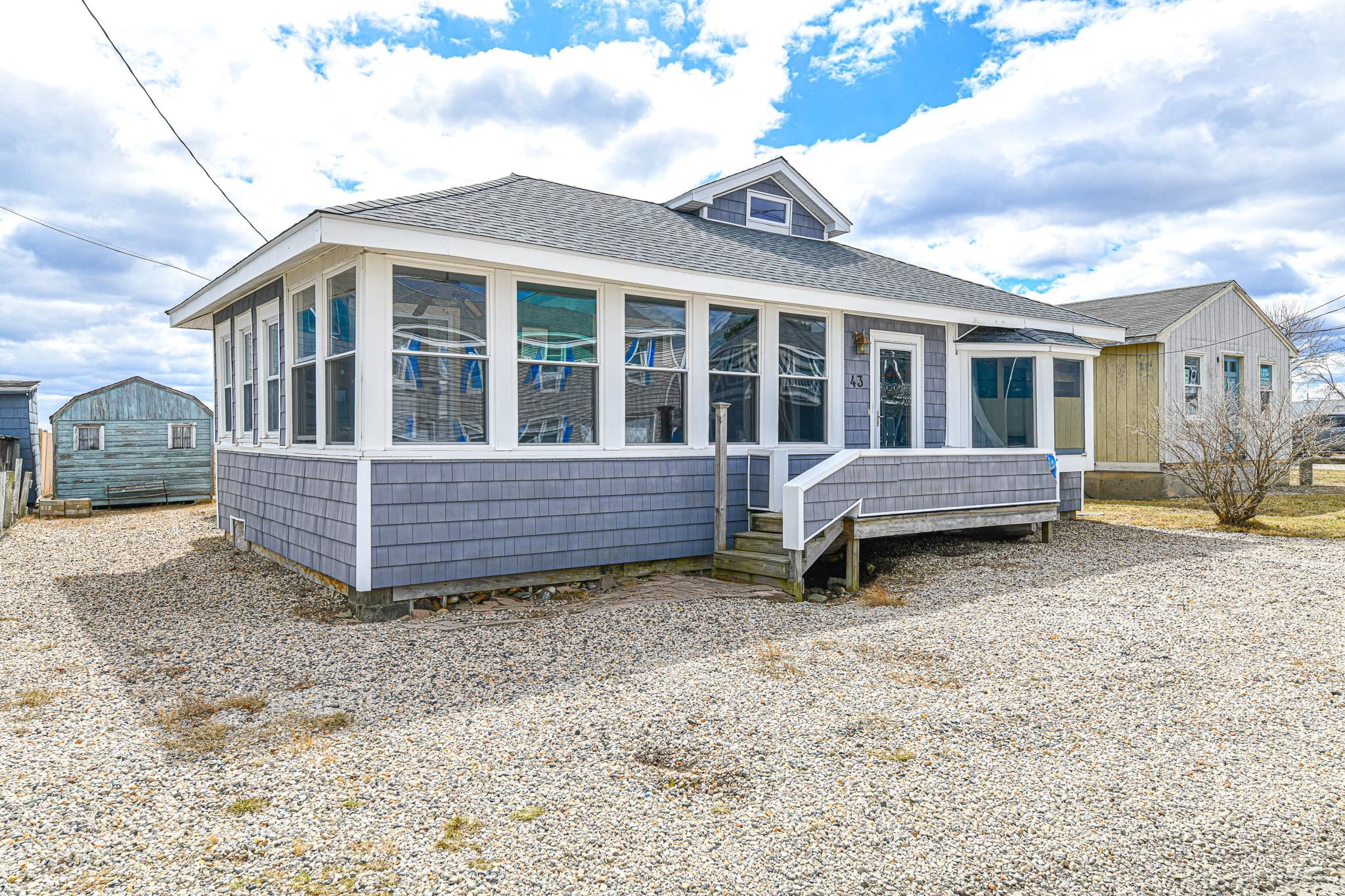 43 Glade Path, Hampton, NH 03842 - MLS 5033998 - Coldwell Banker