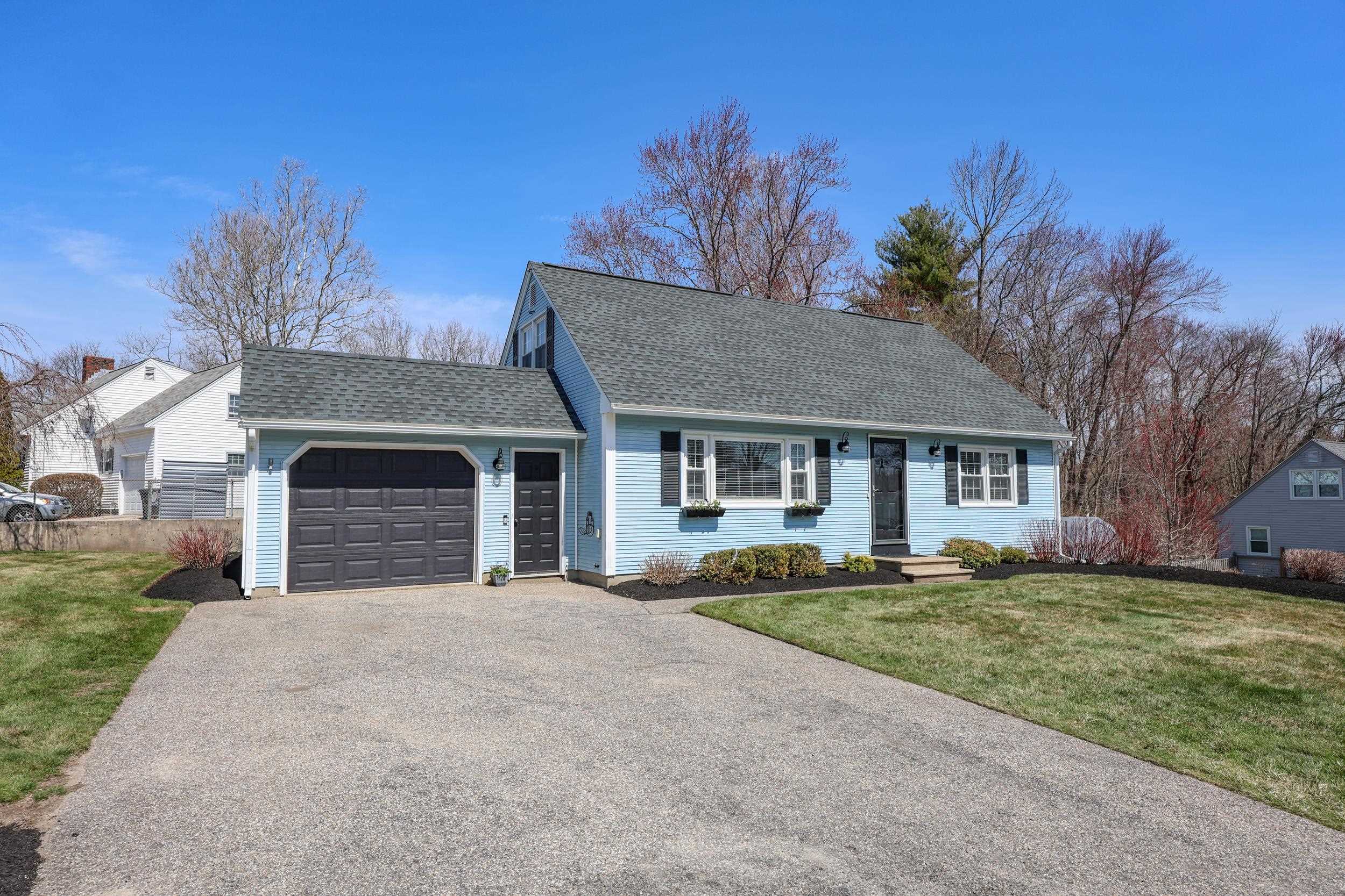 2 April Dr, Nashua, NH 03060 - MLS 5035837 - Coldwell Banker