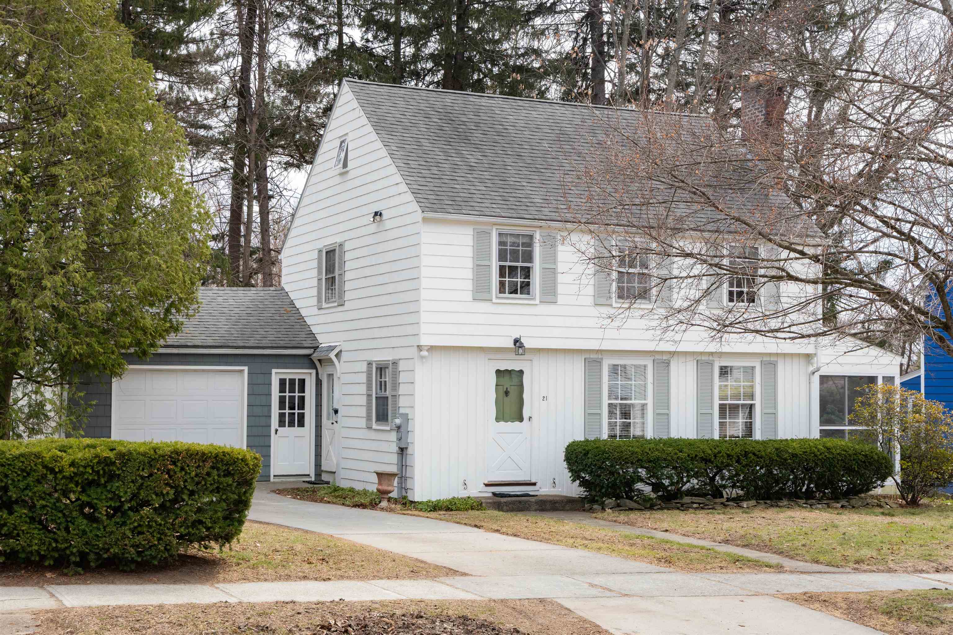 21 Colonial Square, Burlington, VT 05401 - MLS 5036451 - Coldwell Banker