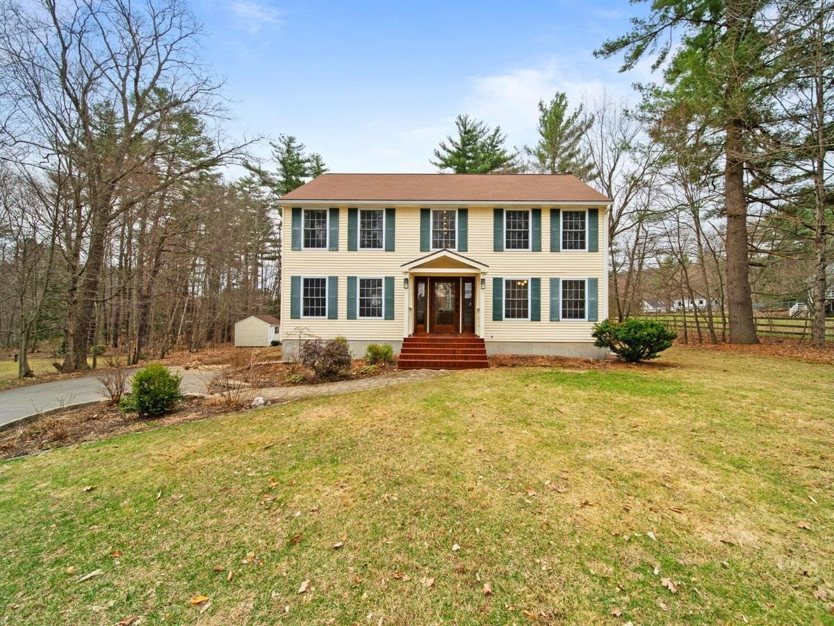 10 Johnson Dr, Newmarket, NH 03857 - MLS 5036641 - Coldwell Banker