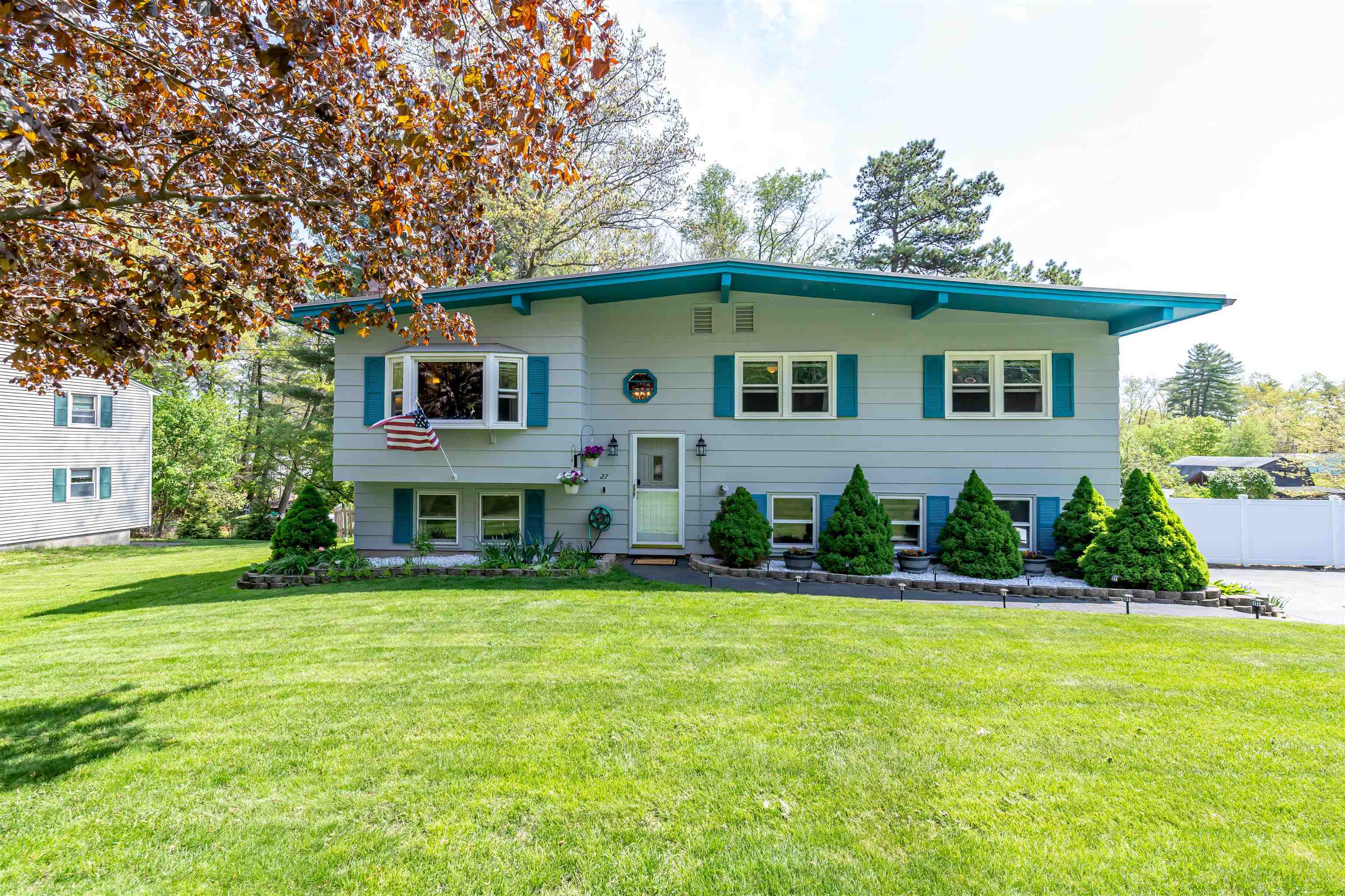 27 Jo Ellen Dr, Merrimack, NH 03054 - MLS 5041433 - Coldwell Banker