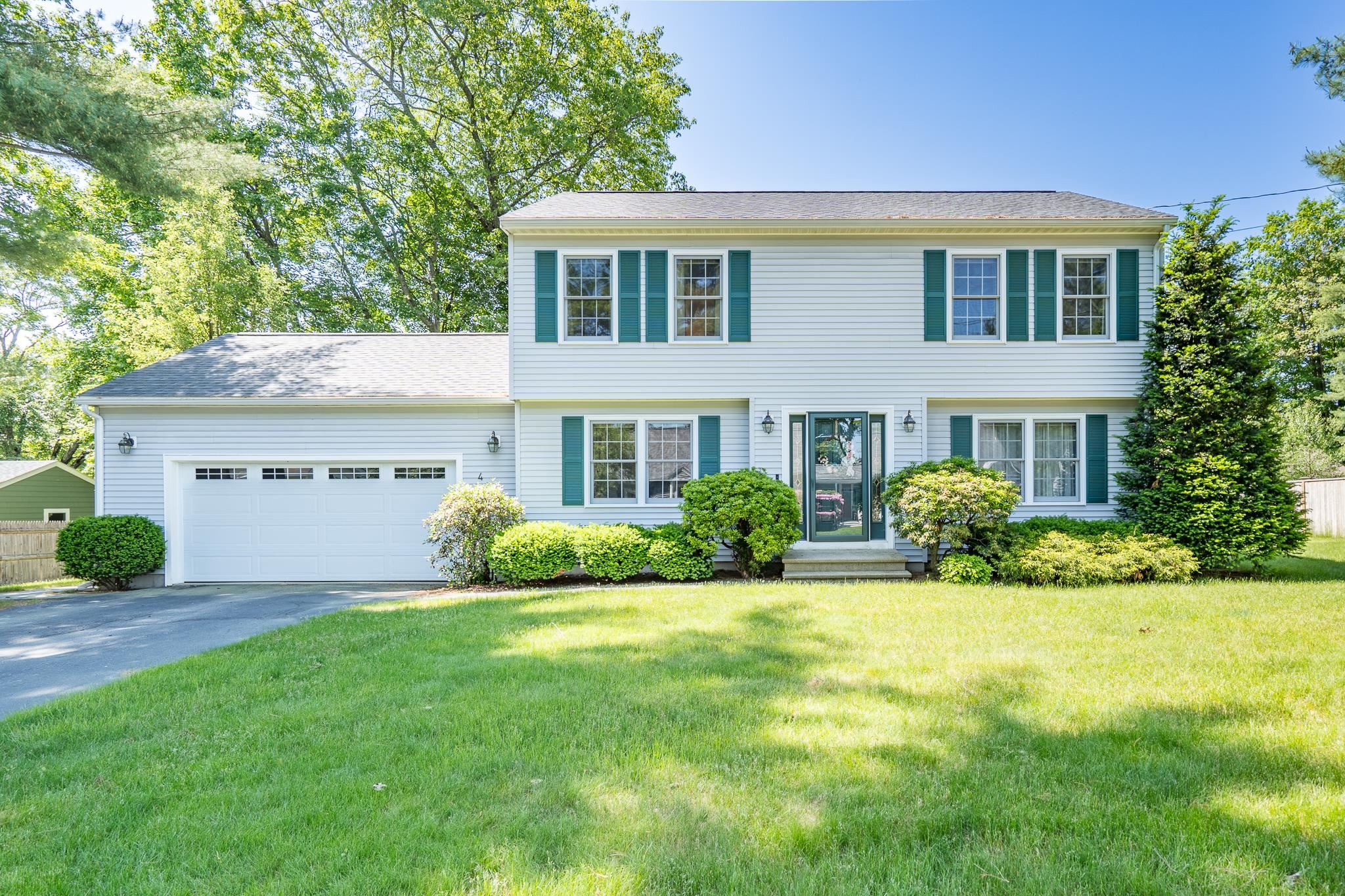 4 Edith Ave, Nashua, NH 03064 - MLS 5044939 - Coldwell Banker