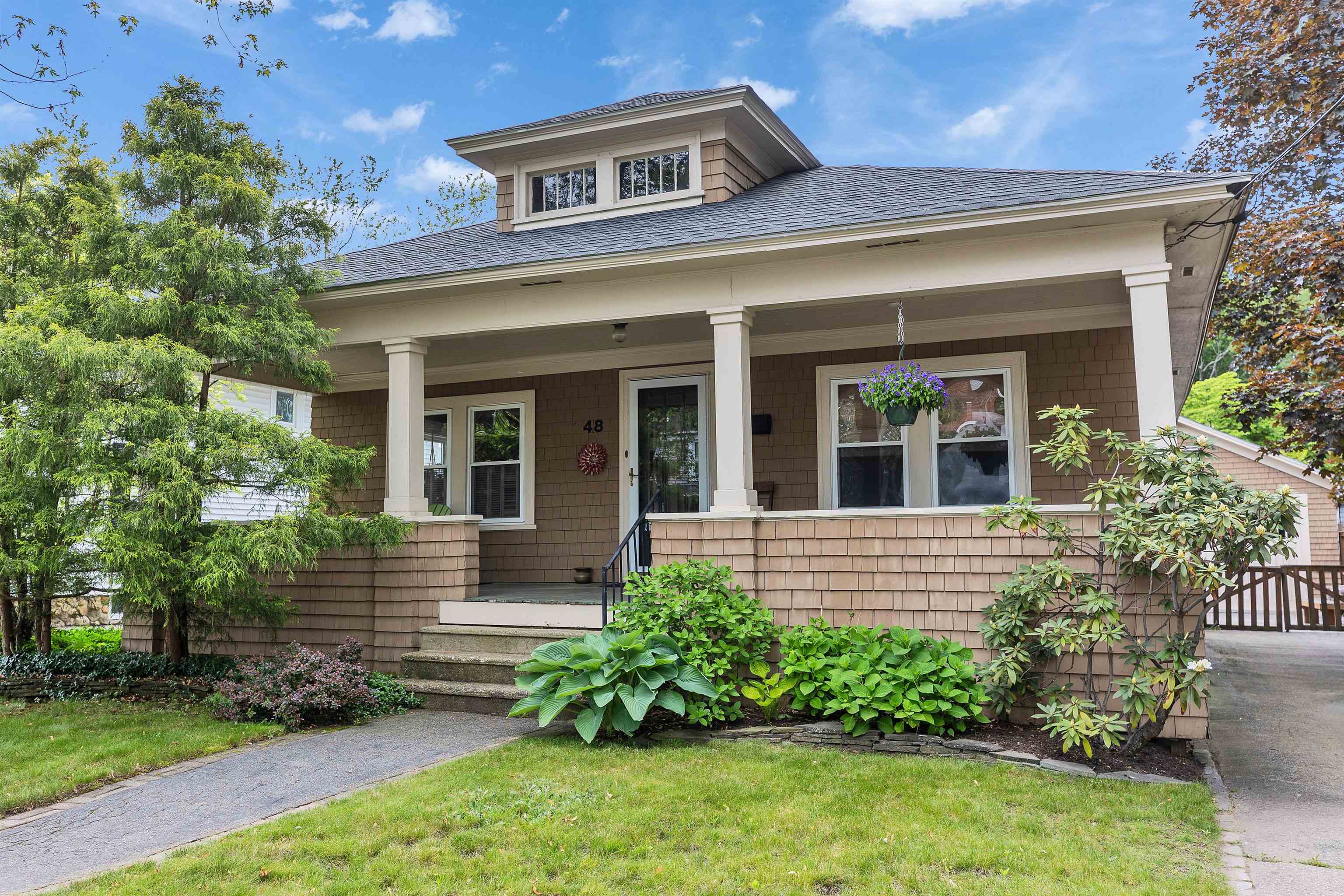 48 N Adams St, Manchester, NH 03104 - MLS 5045469 - Coldwell Banker