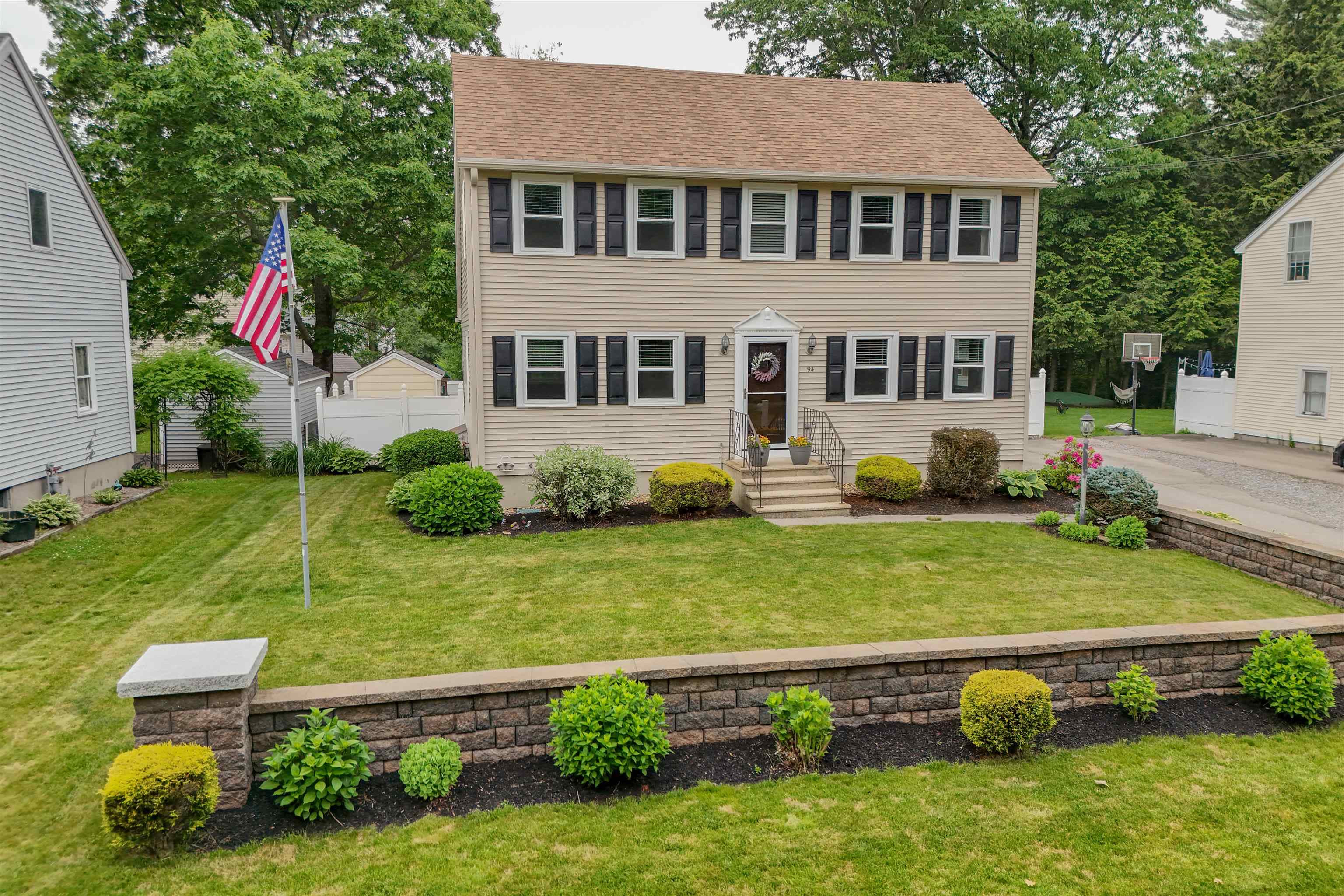 94 Robert Hall Rd, Manchester, NH 03103 - MLS 5045650 - Coldwell Banker