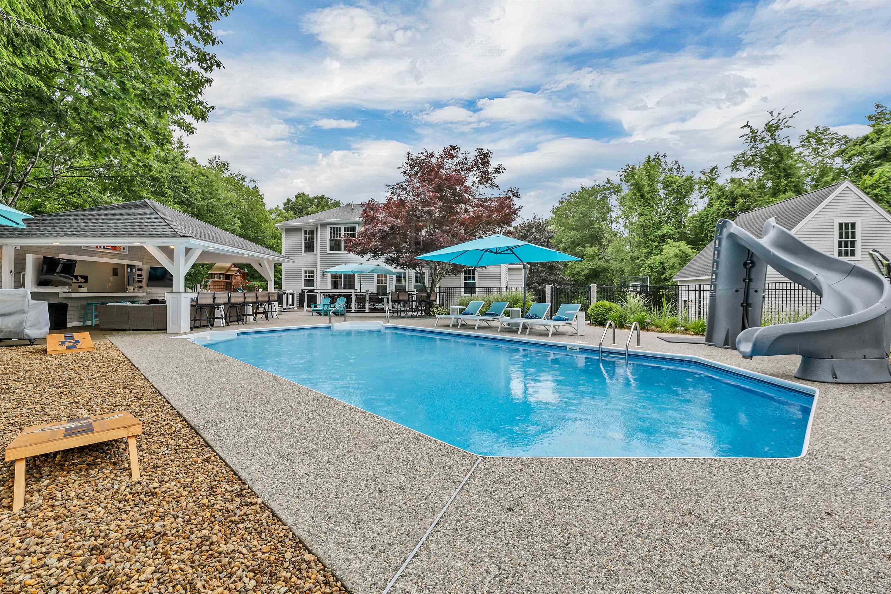 142 Flint Rd, Candia, NH 03040 - MLS 5047632 - Coldwell Banker