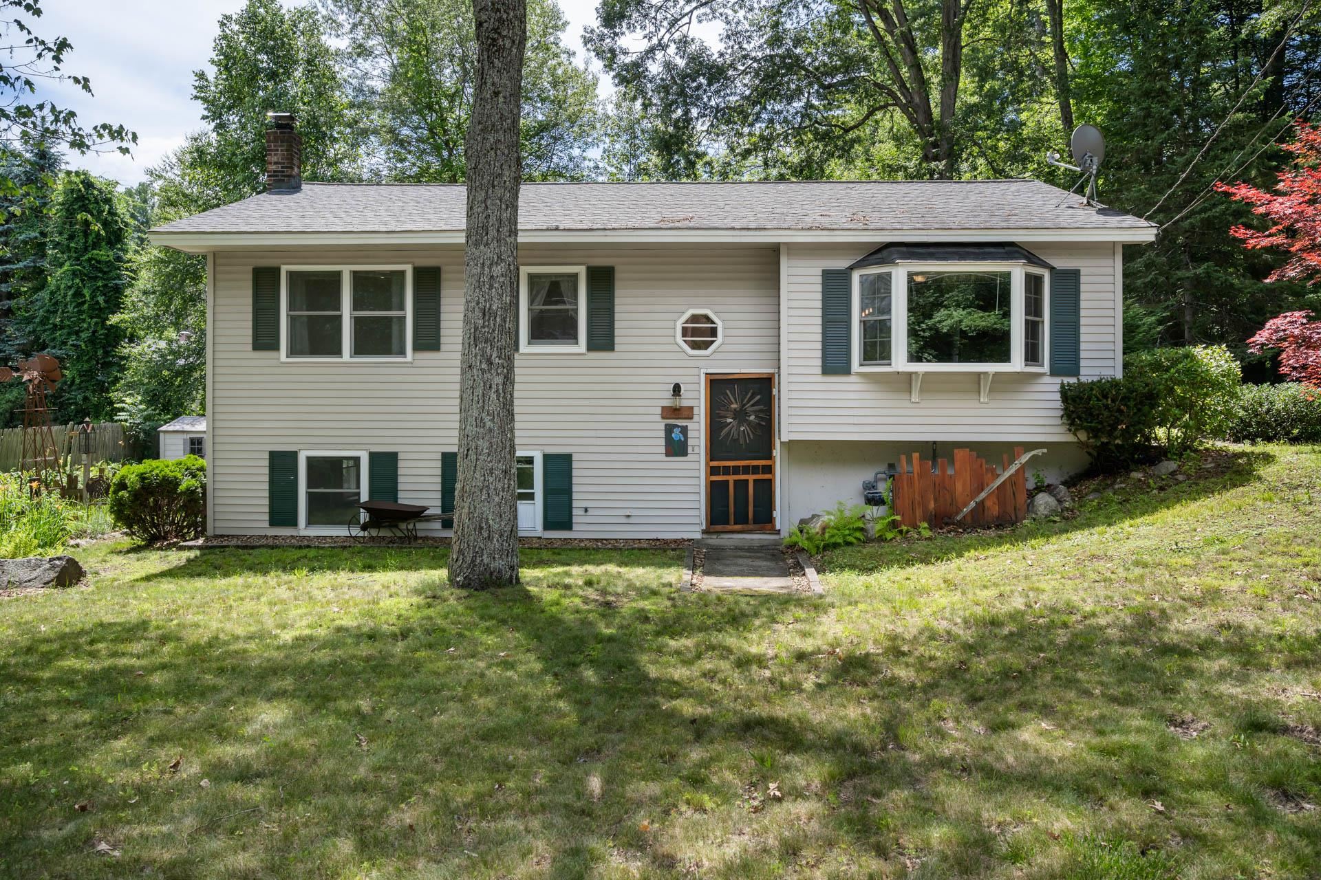 16 Jo Ellen Dr, Merrimack, NH 03054 - MLS 5049580 - Coldwell Banker