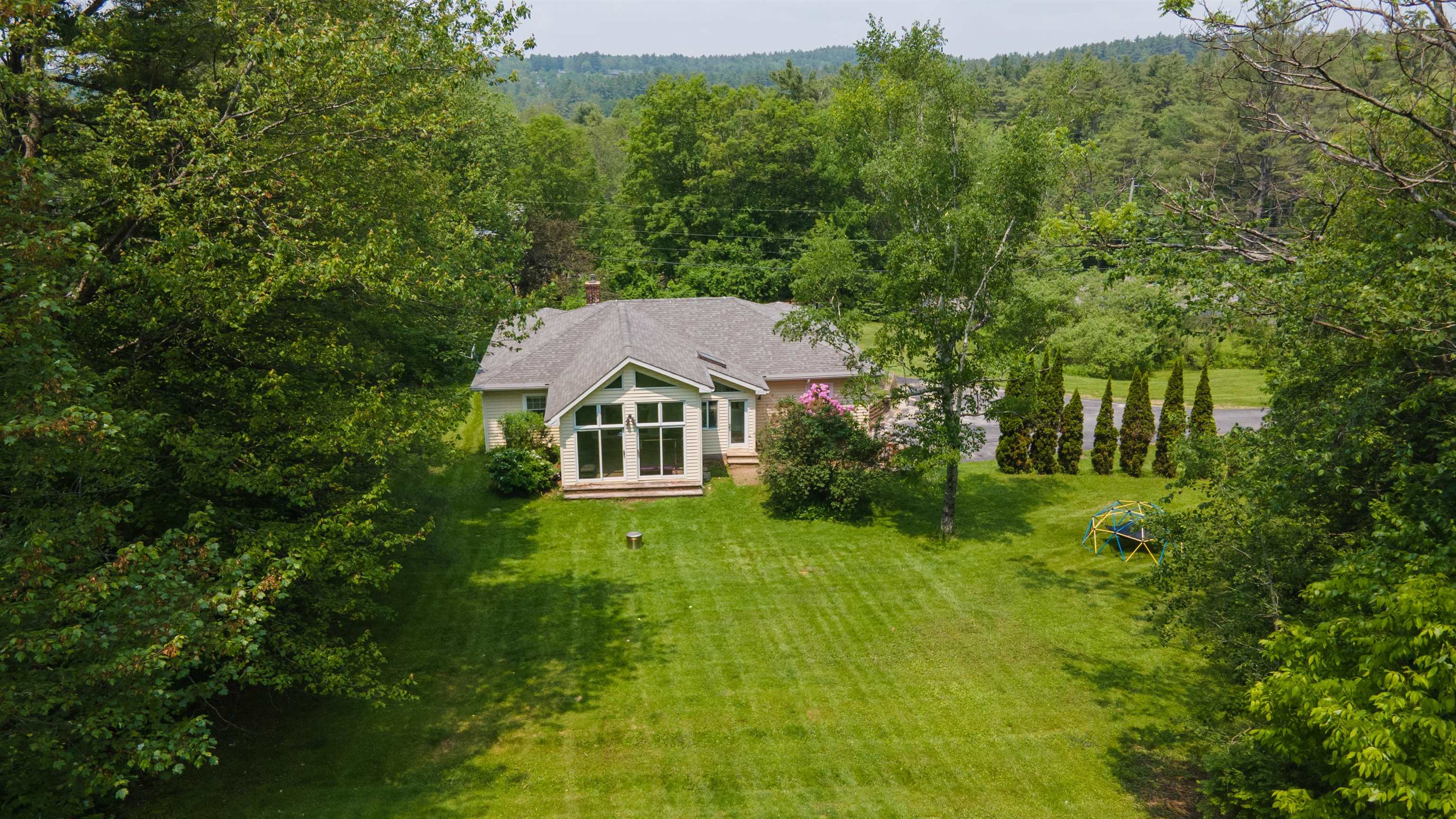 16 Knights Hill Rd, New London, NH 03257 - MLS 5052296 - Coldwell Banker