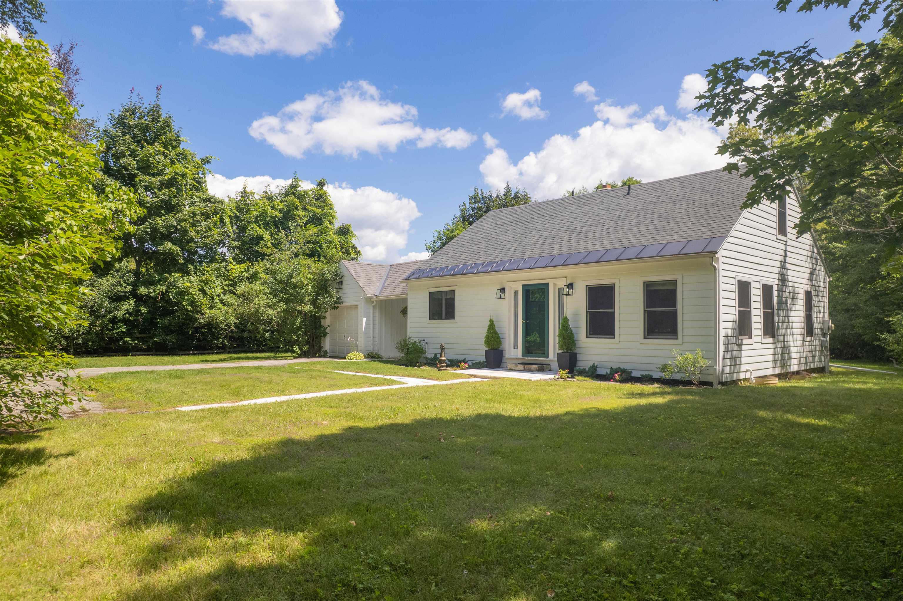 2420 Main St, Manchester, VT 05254 - MLS 5055081 - Coldwell Banker