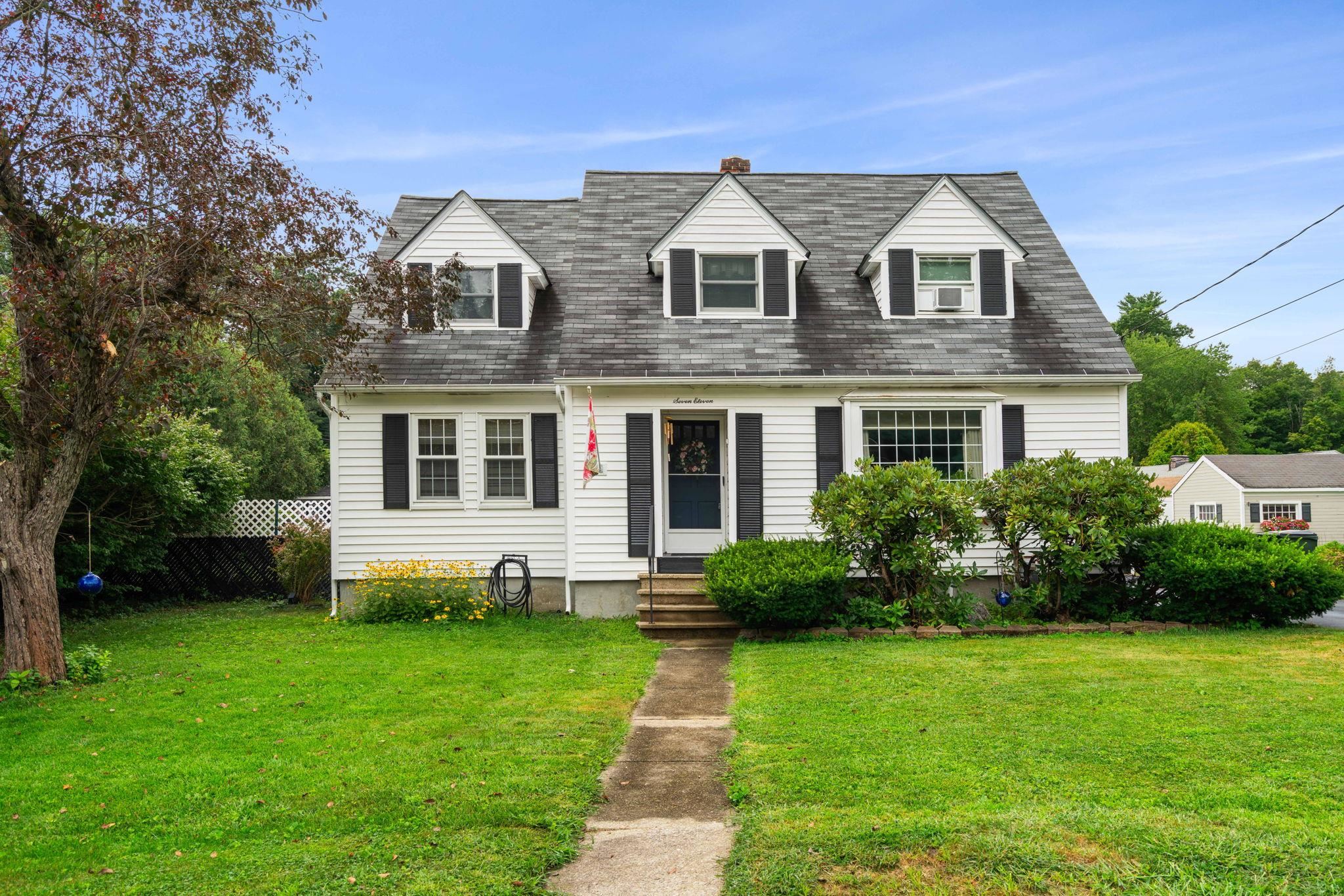 711 S Main St, Manchester, NH 03102 - MLS 5059331 - Coldwell Banker