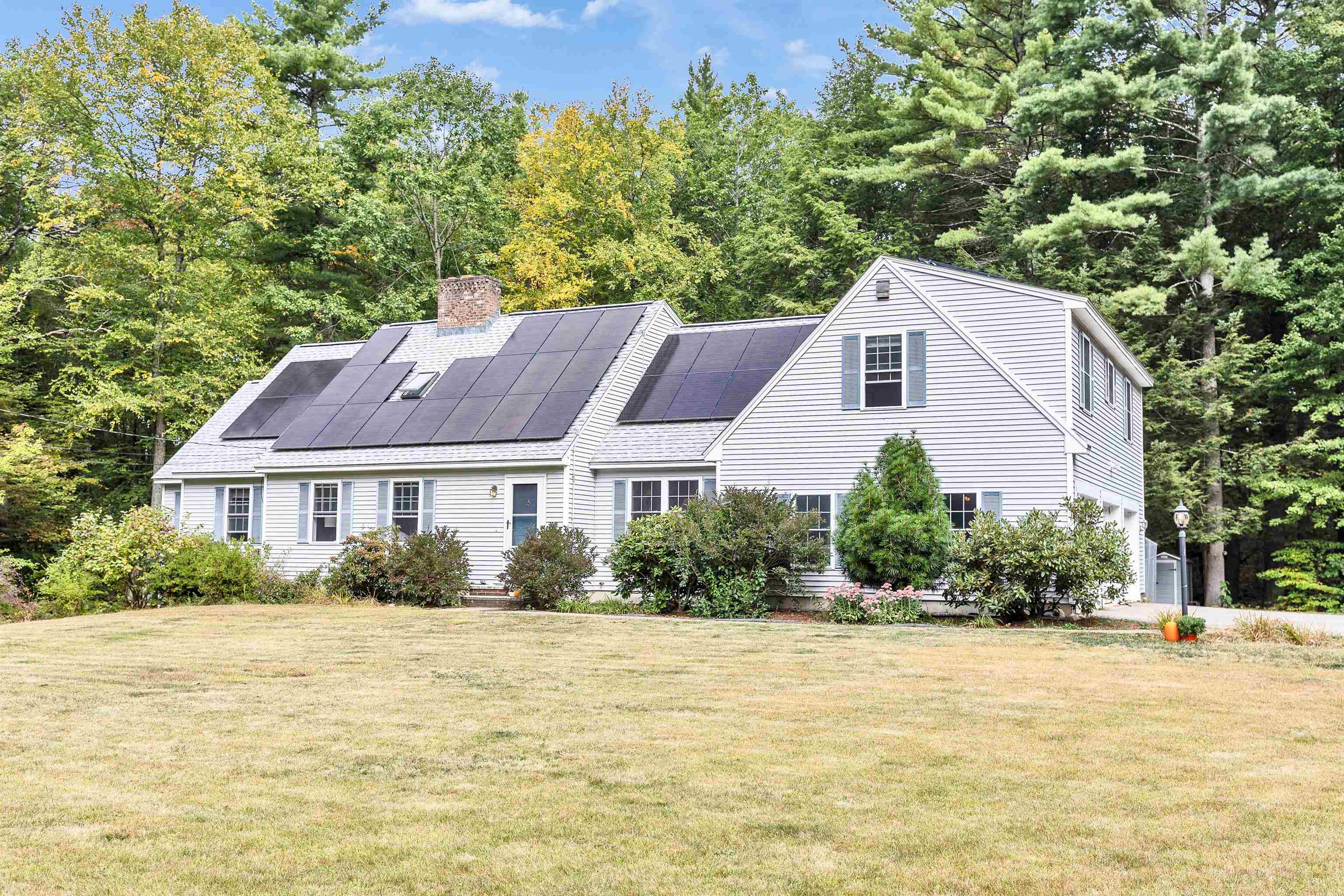 9 Burnham Dr, New Boston, NH 03070 - MLS 5062827 - Coldwell Banker