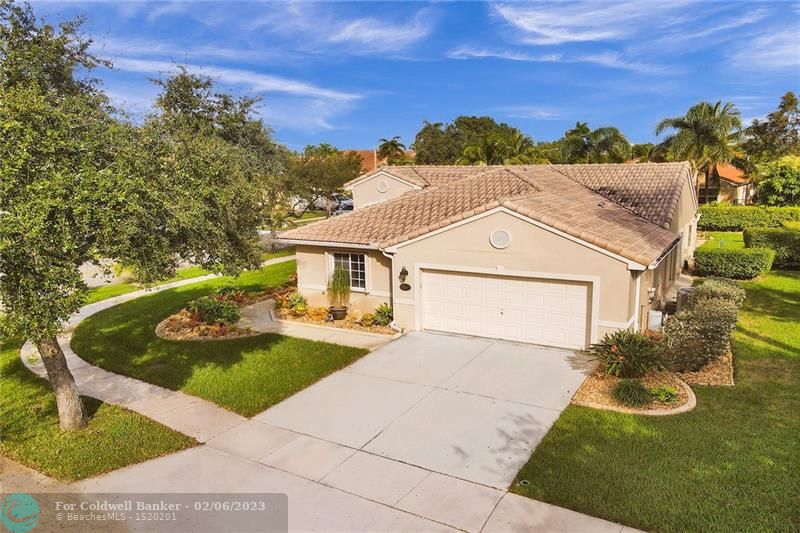 16385 SW 8th St, Pembroke Pines, FL 33027 - MLS F10358195 - Coldwell Banker