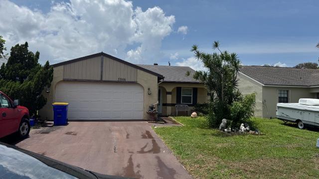 5866 SE Mitzi Ln, Stuart, FL 34997 - MLS F10512179 - Coldwell Banker