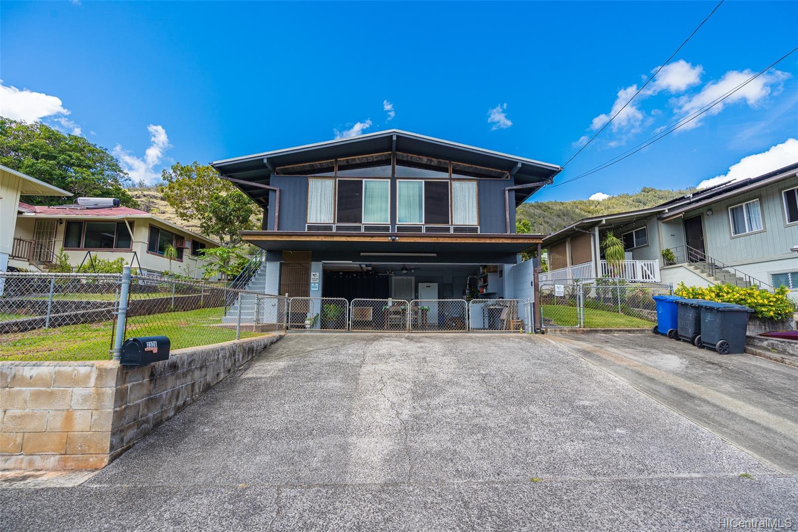 2326 Wilson St, Honolulu, HI 96819 - MLS 202219908 - Coldwell Banker