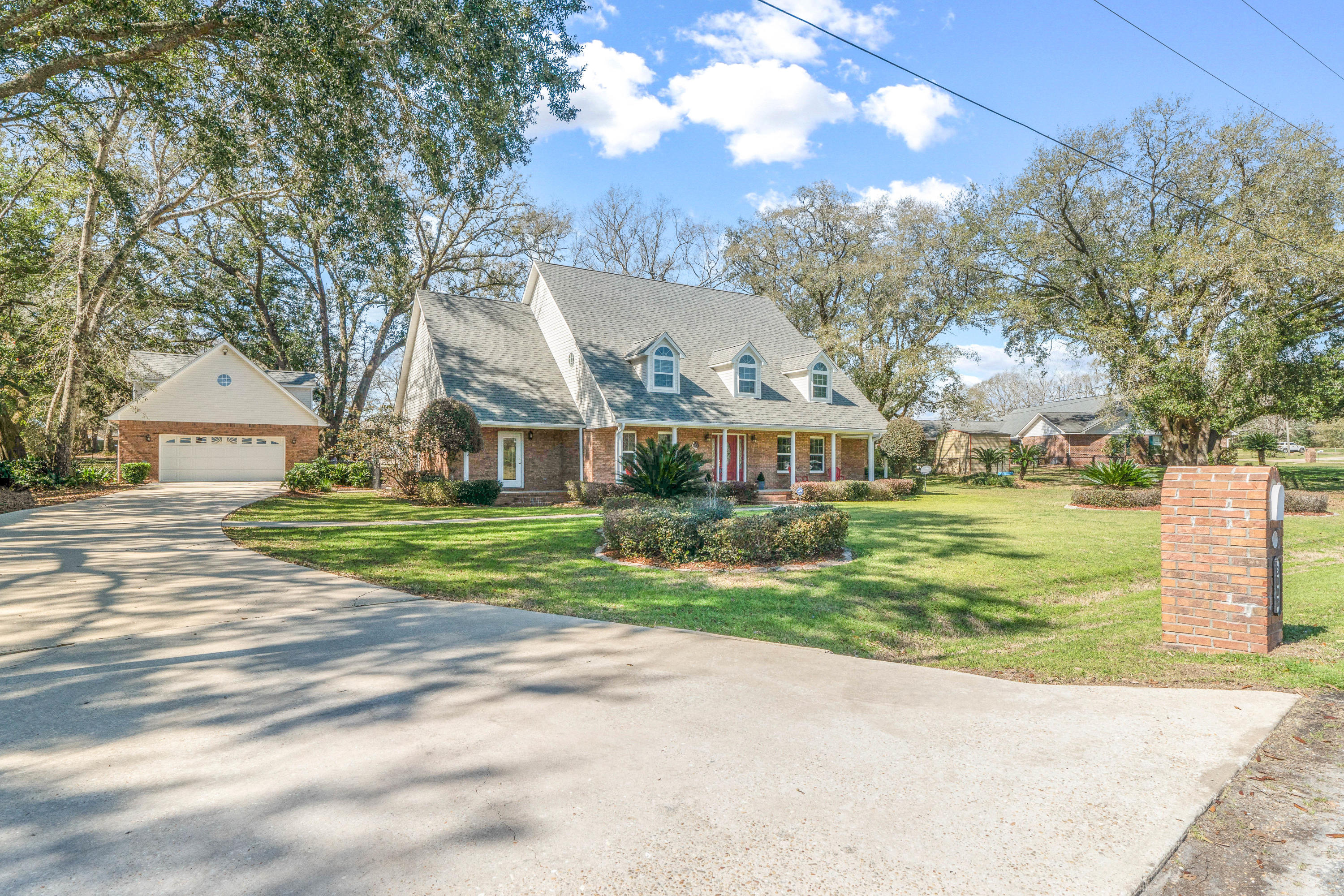 3008 Lancaster Cir, Crestview, FL 32539 - MLS 841942 - Coldwell Banker