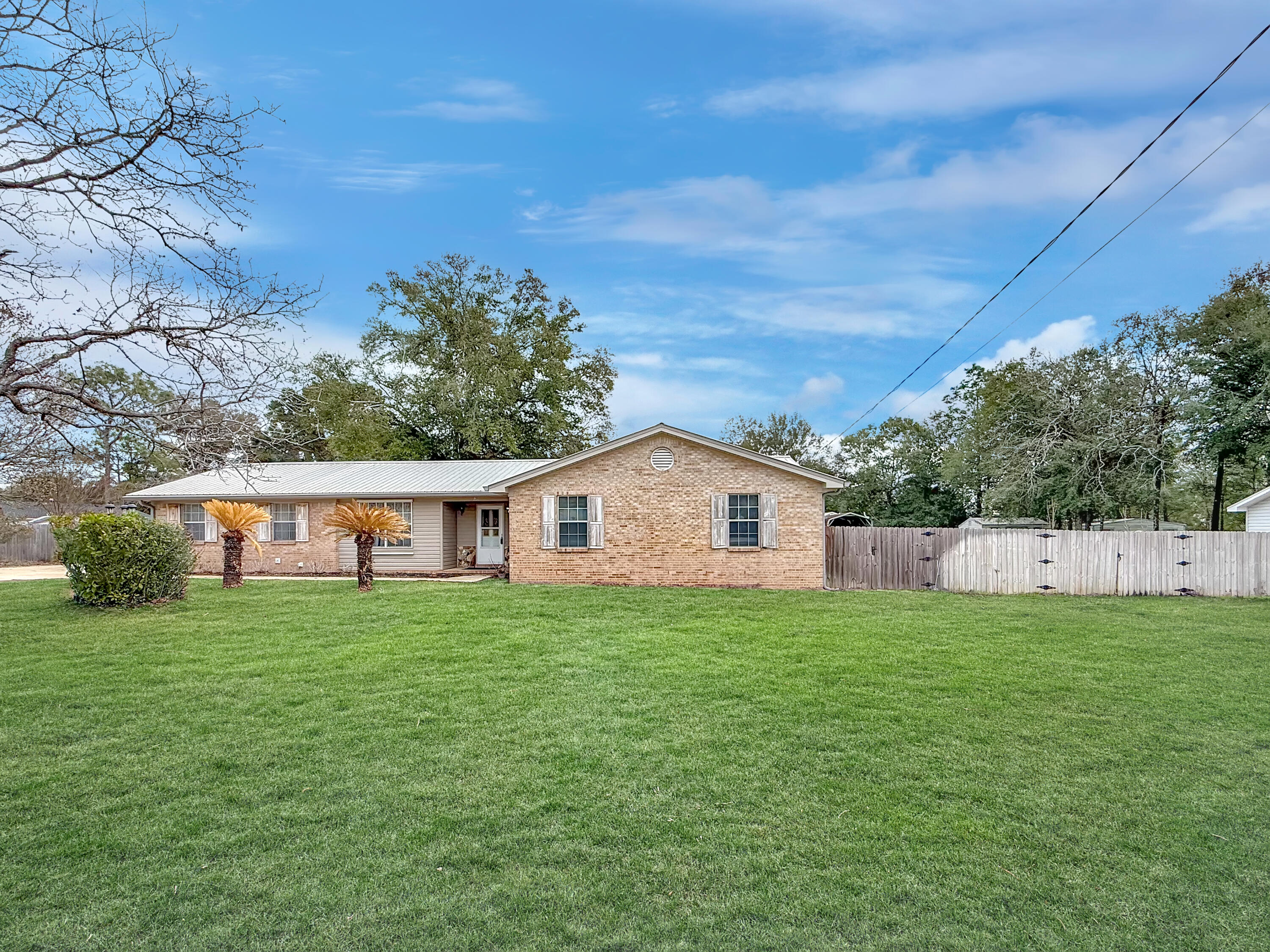 1200 Valley Rd, Crestview, FL 32539 - MLS 964418 - Coldwell Banker