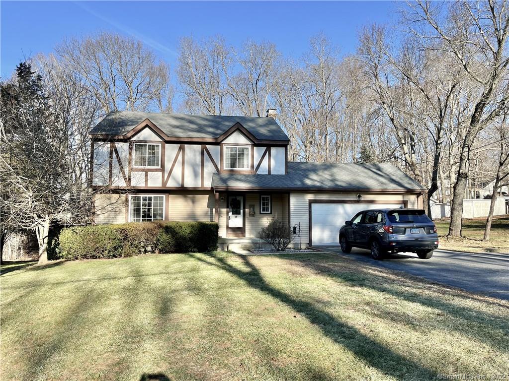 17 Brewster Dr, Ledyard, CT 06335 - MLS 170542021 - Coldwell Banker