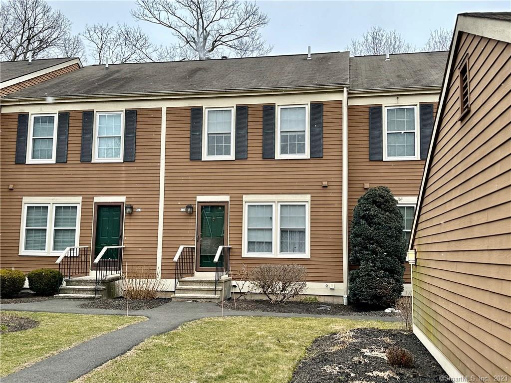 180 Foxbridge Village Rd #180, Branford, CT 06405 - MLS 170553385 ...