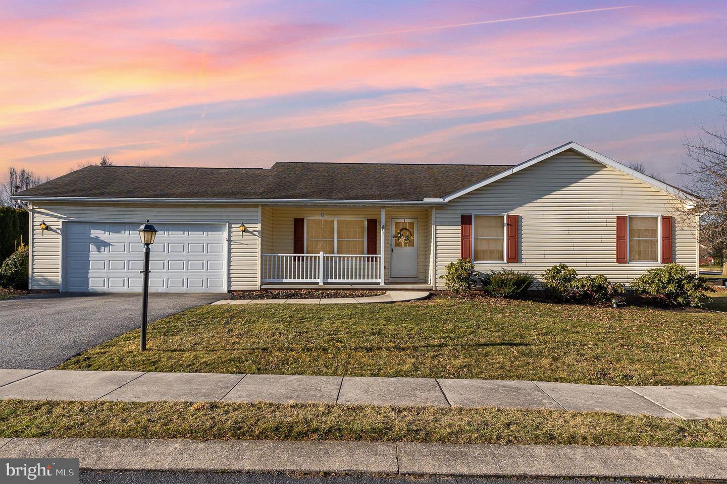 48 Ashfield Dr, Littlestown, PA 17340 - MLS PAAD2016594 - Coldwell Banker